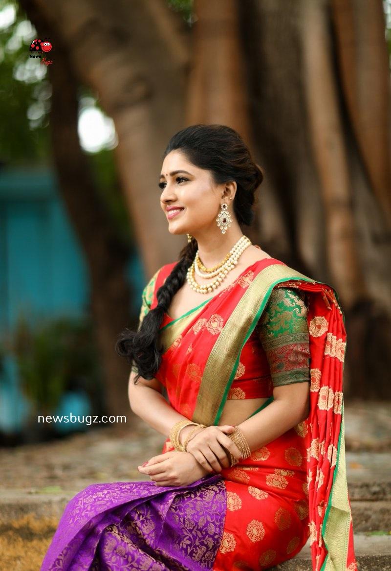 Vani Bhojan Wallpapers - Wallpaper Cave