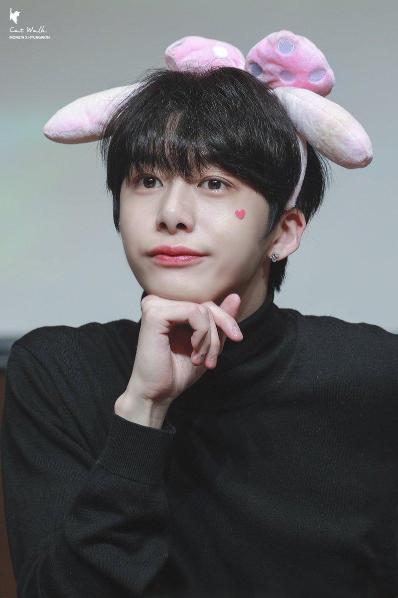 MONSTA X Hyungwon Wallpapers - Wallpaper Cave