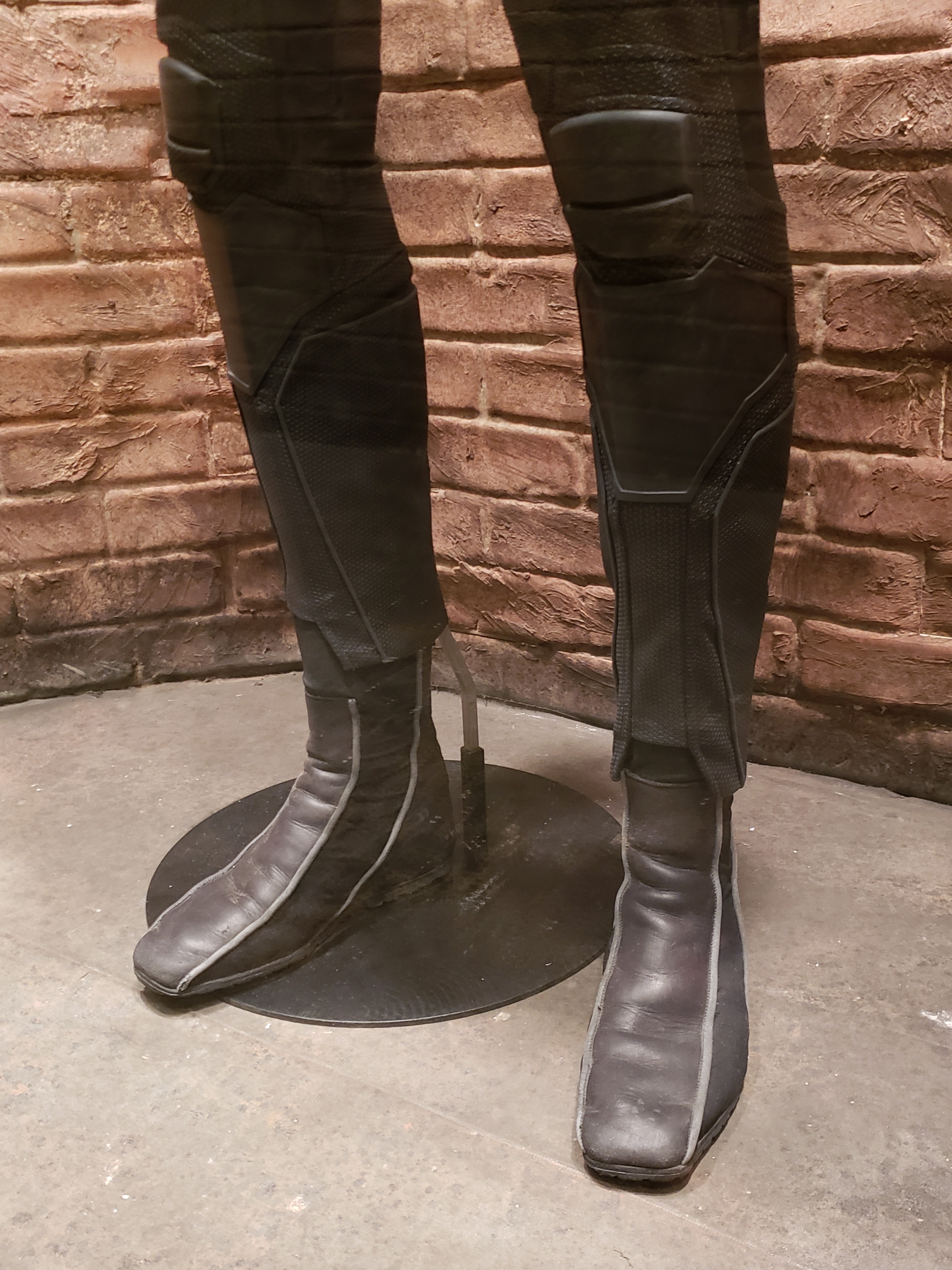 Spider-Man Far From Home Black Stealth Suit Wallpapers - Wallpaper Cave