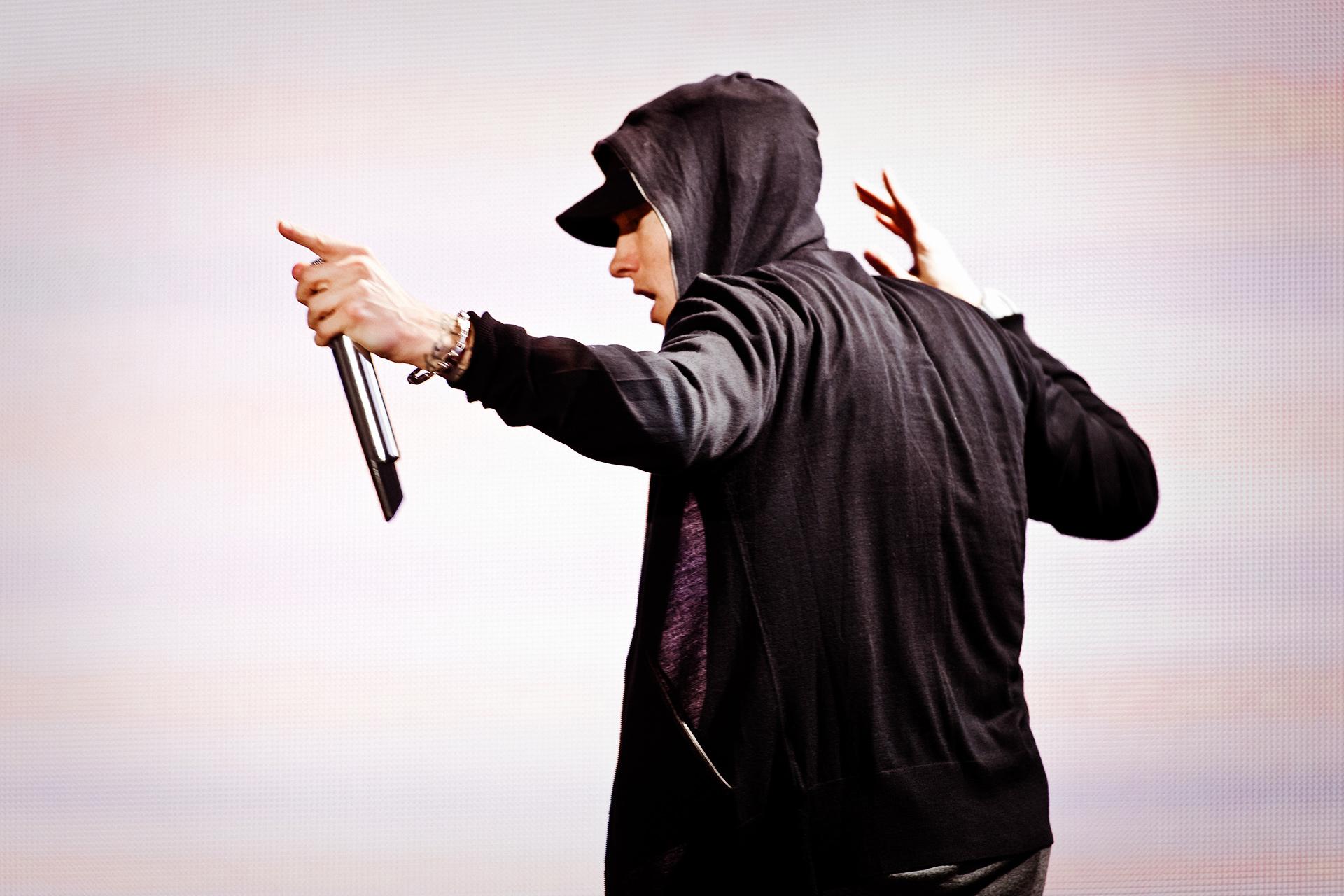 Eminem Lucky You Wallpapers - Wallpaper Cave