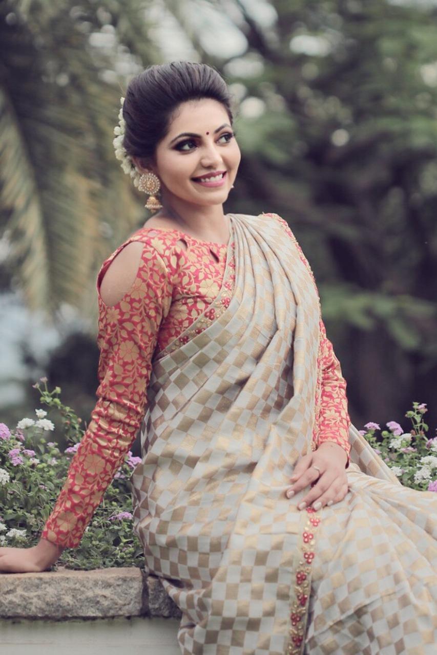 Athulya Ravi Wallpapers - Wallpaper Cave