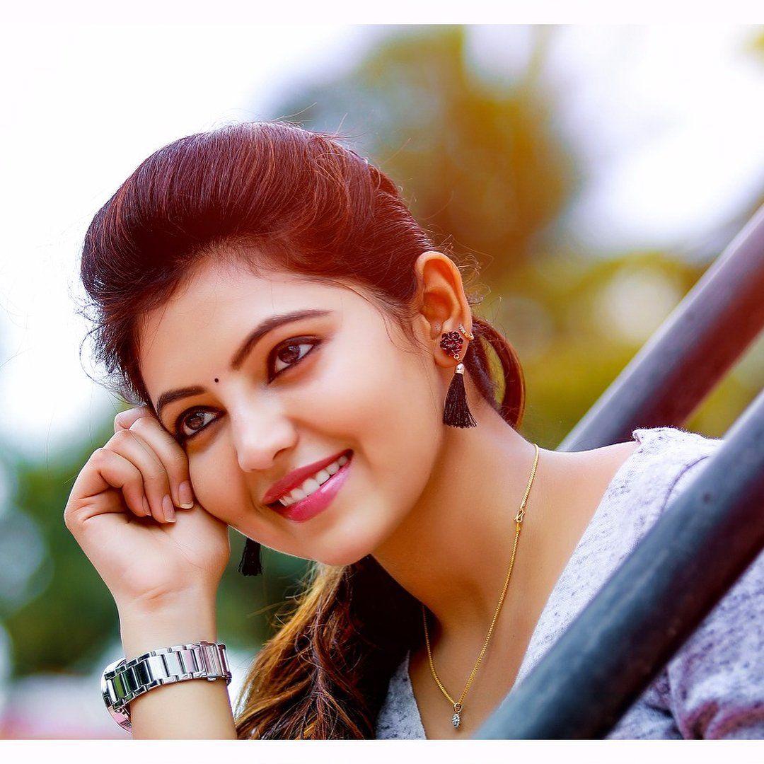 Athulya Ravi Wallpapers - Wallpaper Cave