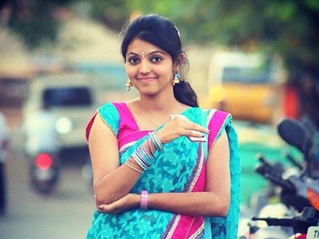 Athulya Ravi Wallpapers - Wallpaper Cave