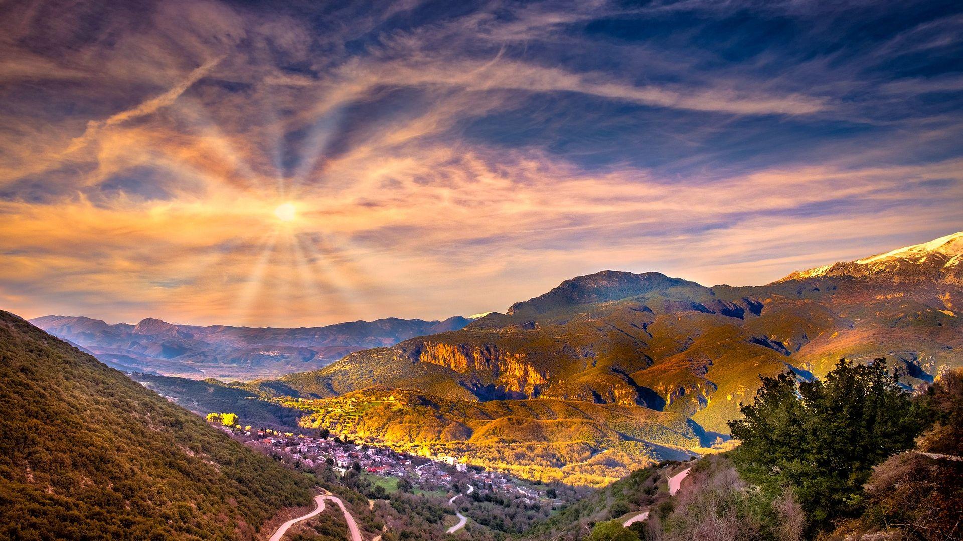 Mountain Village Wallpapers - Wallpaper Cave