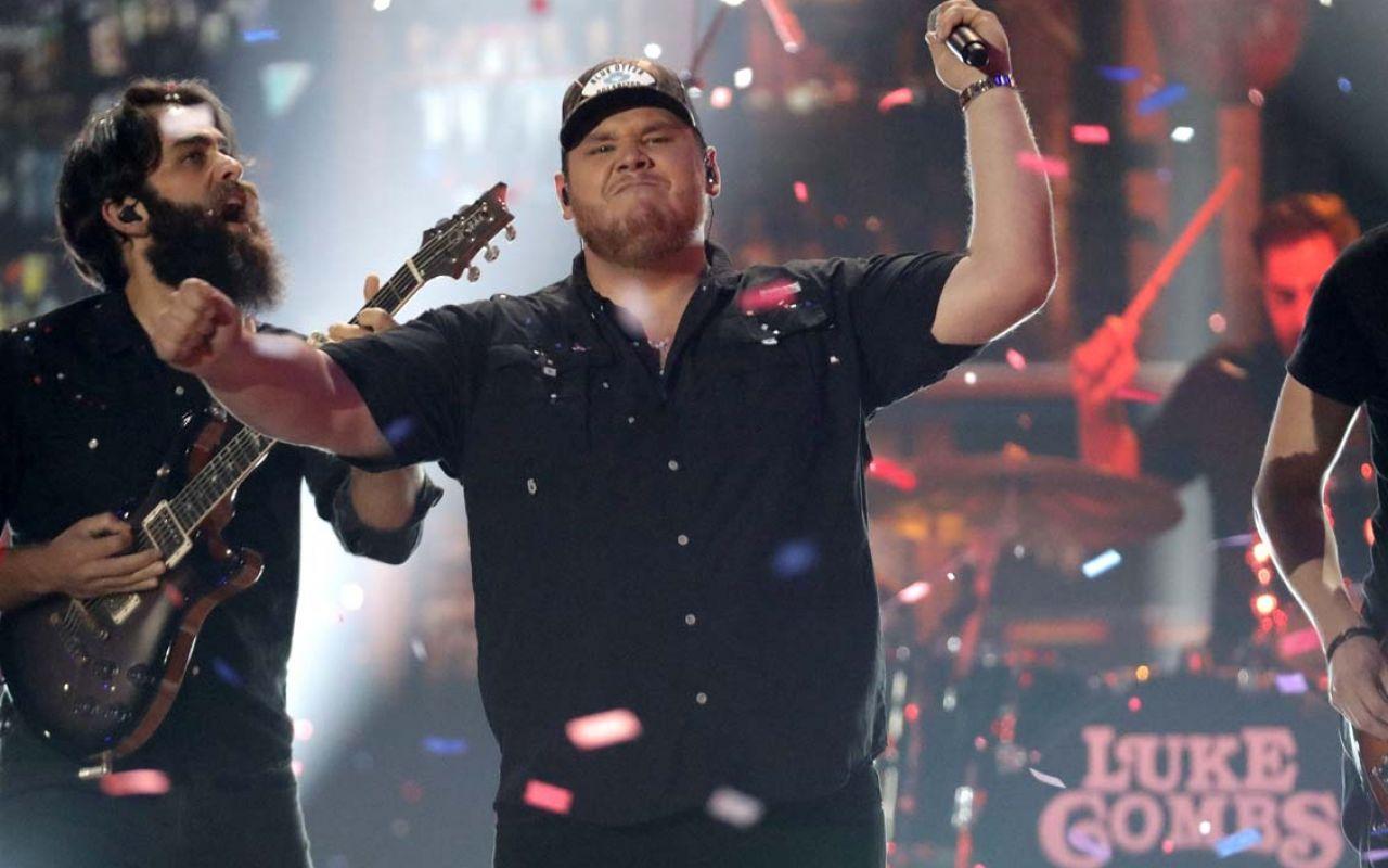 Luke Combs Beer Never Broke My Heart Wallpapers - Wallpaper Cave