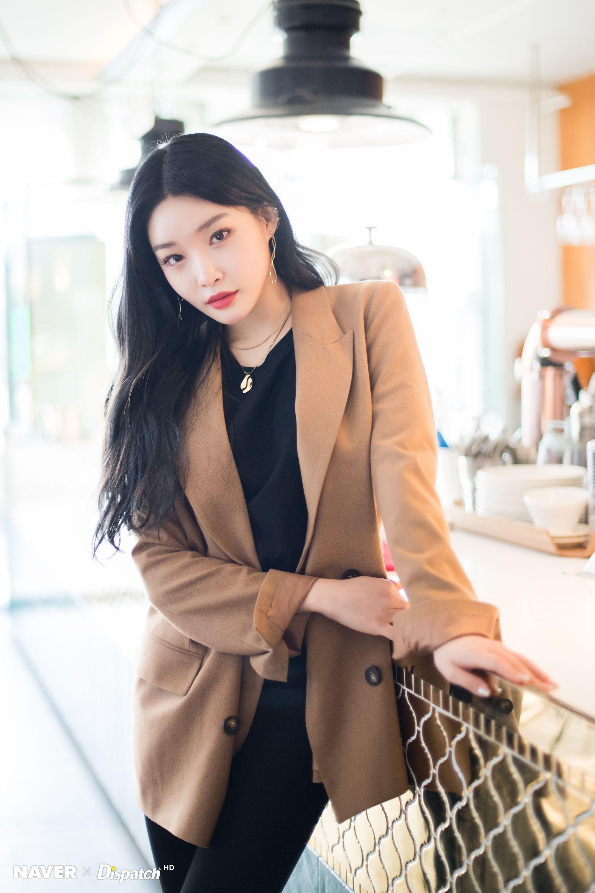 Kim Chungha Wallpapers - Wallpaper Cave