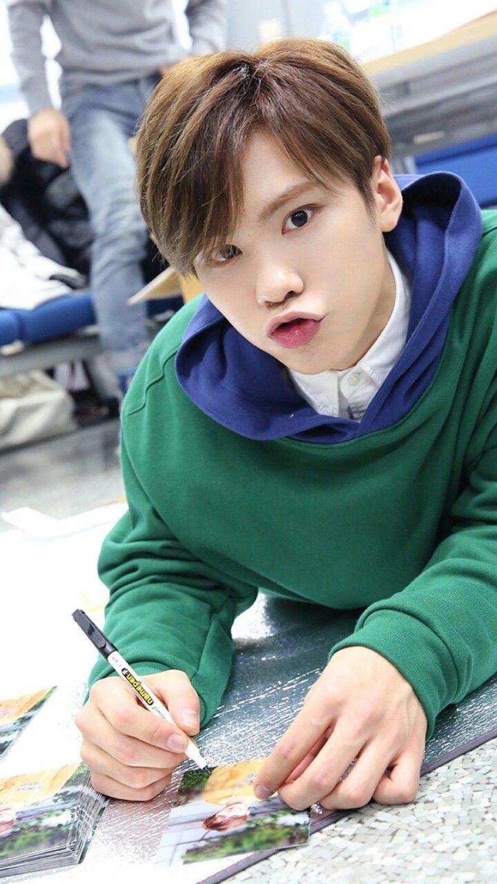 Astro Rocky Wallpapers - Wallpaper Cave