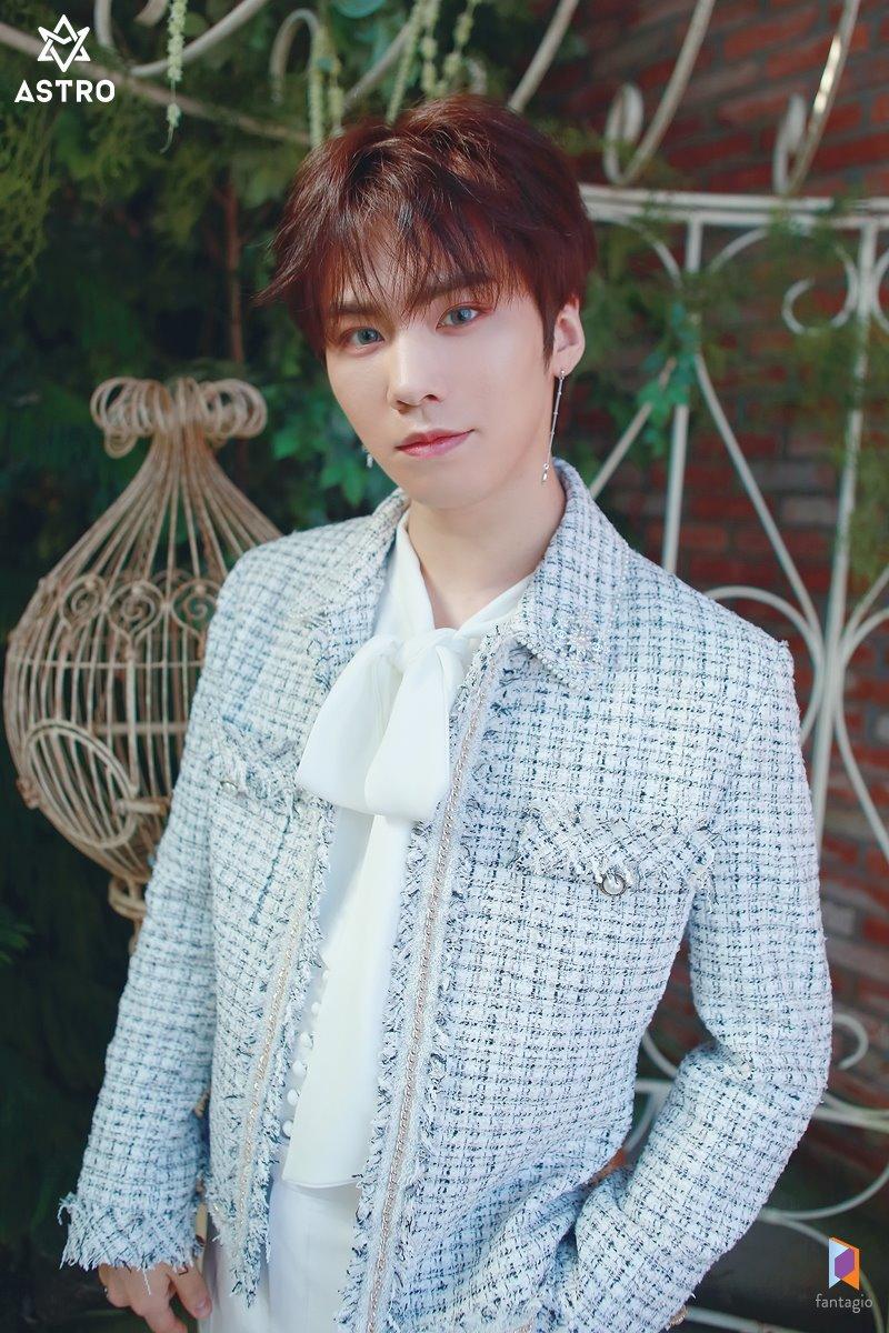 Astro Rocky Wallpapers - Wallpaper Cave