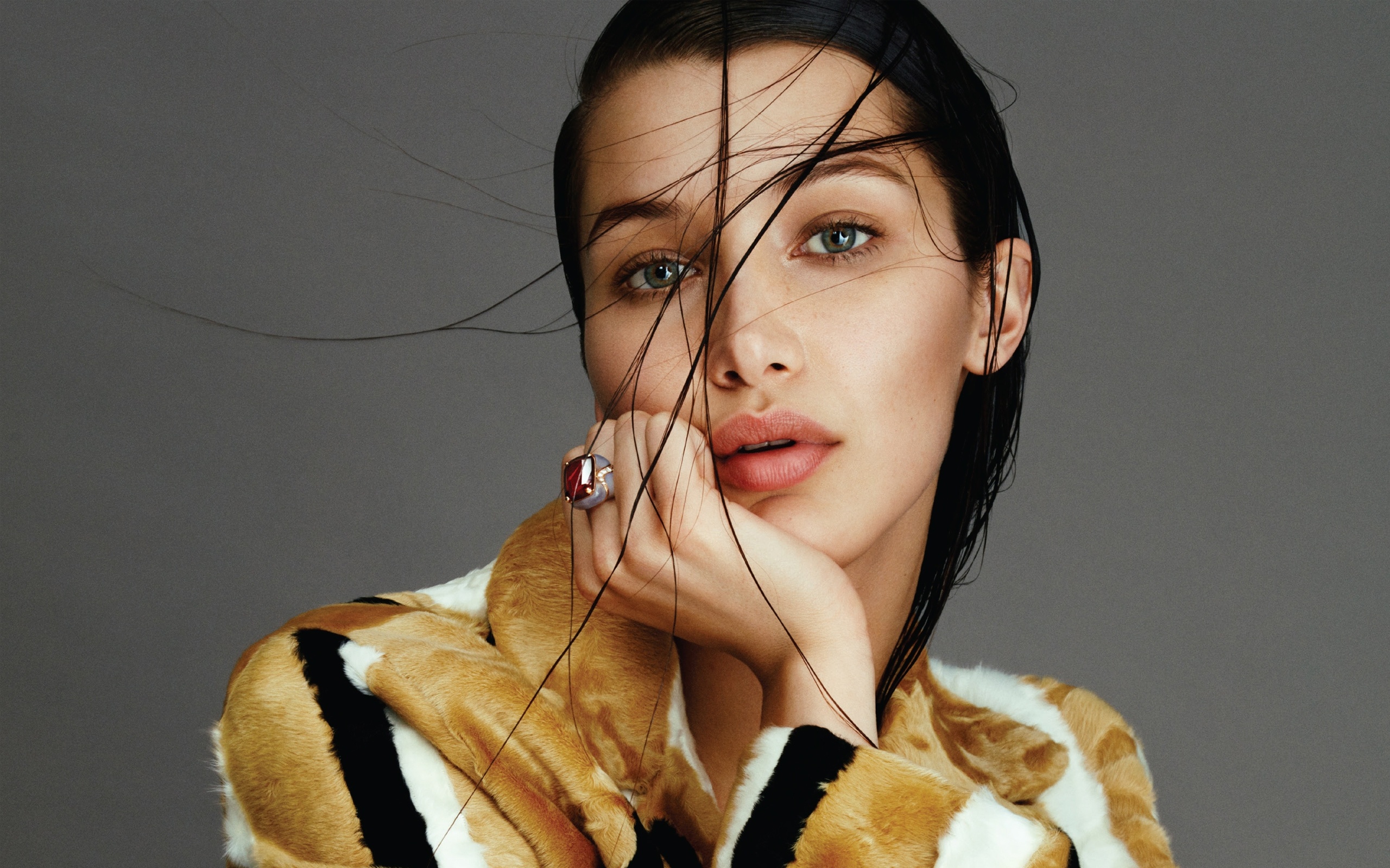 Bella Hadid Brunette Wallpapers - Wallpaper Cave