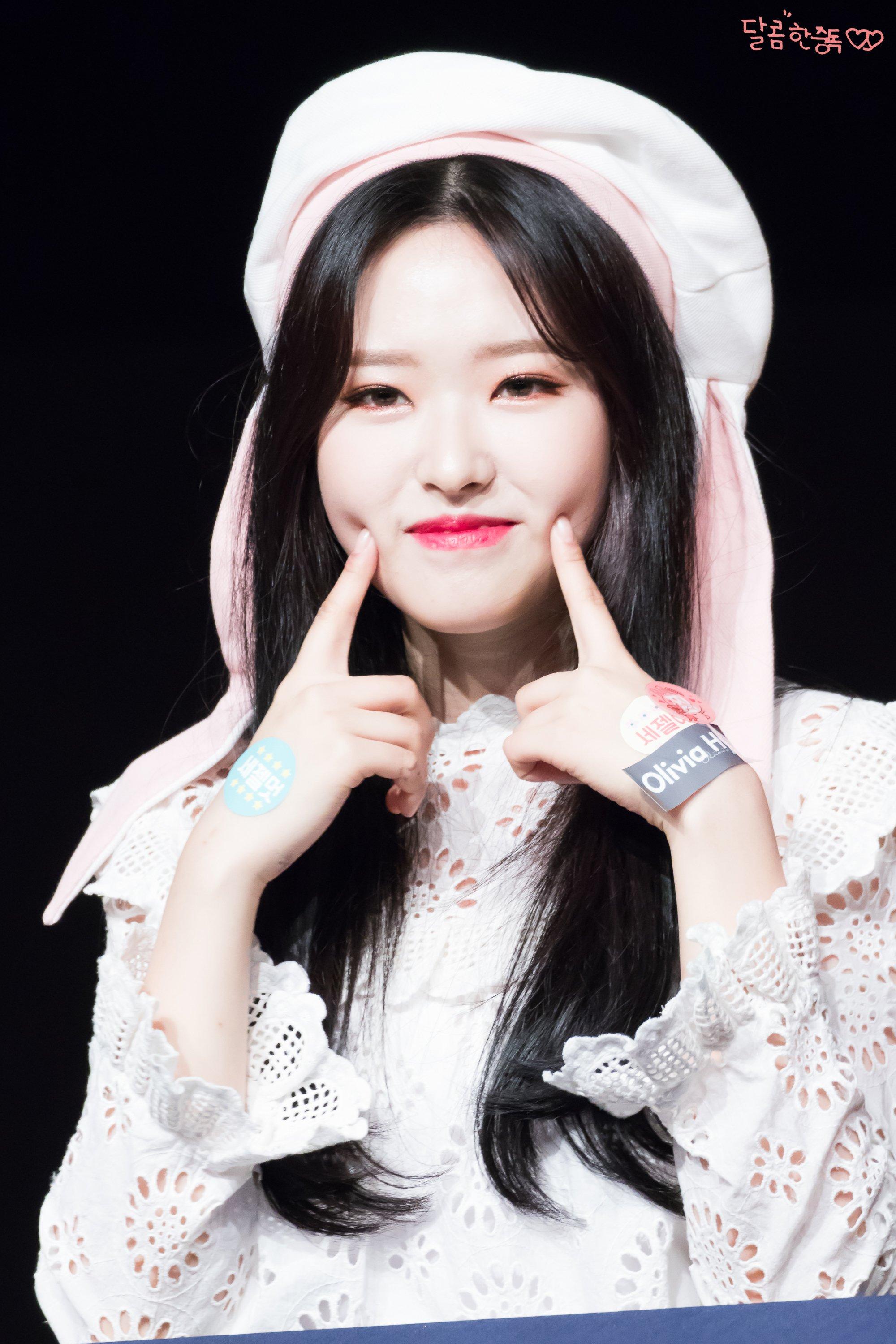 Olivia Hye Wallpapers - Wallpaper Cave