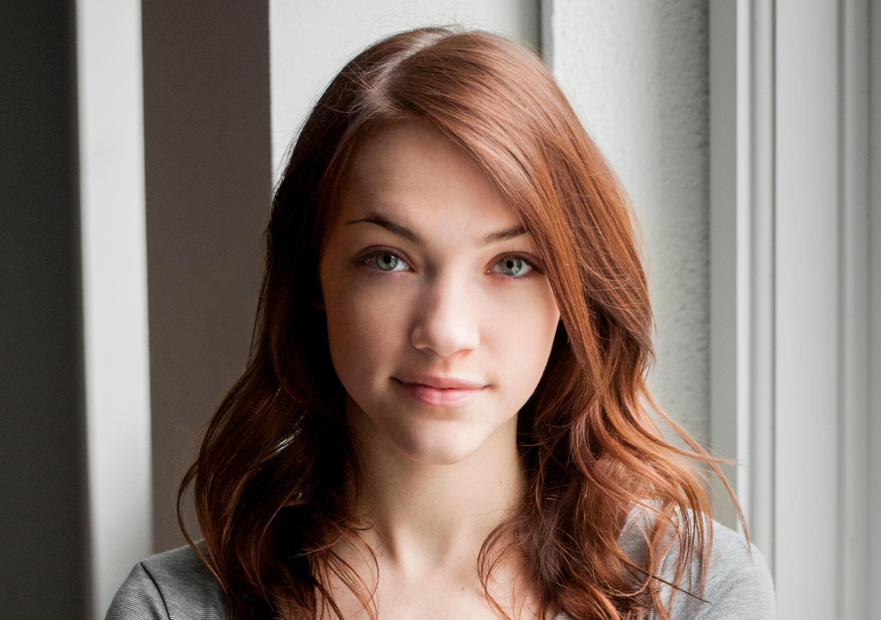 Violett Beane Wallpapers - Wallpaper Cave