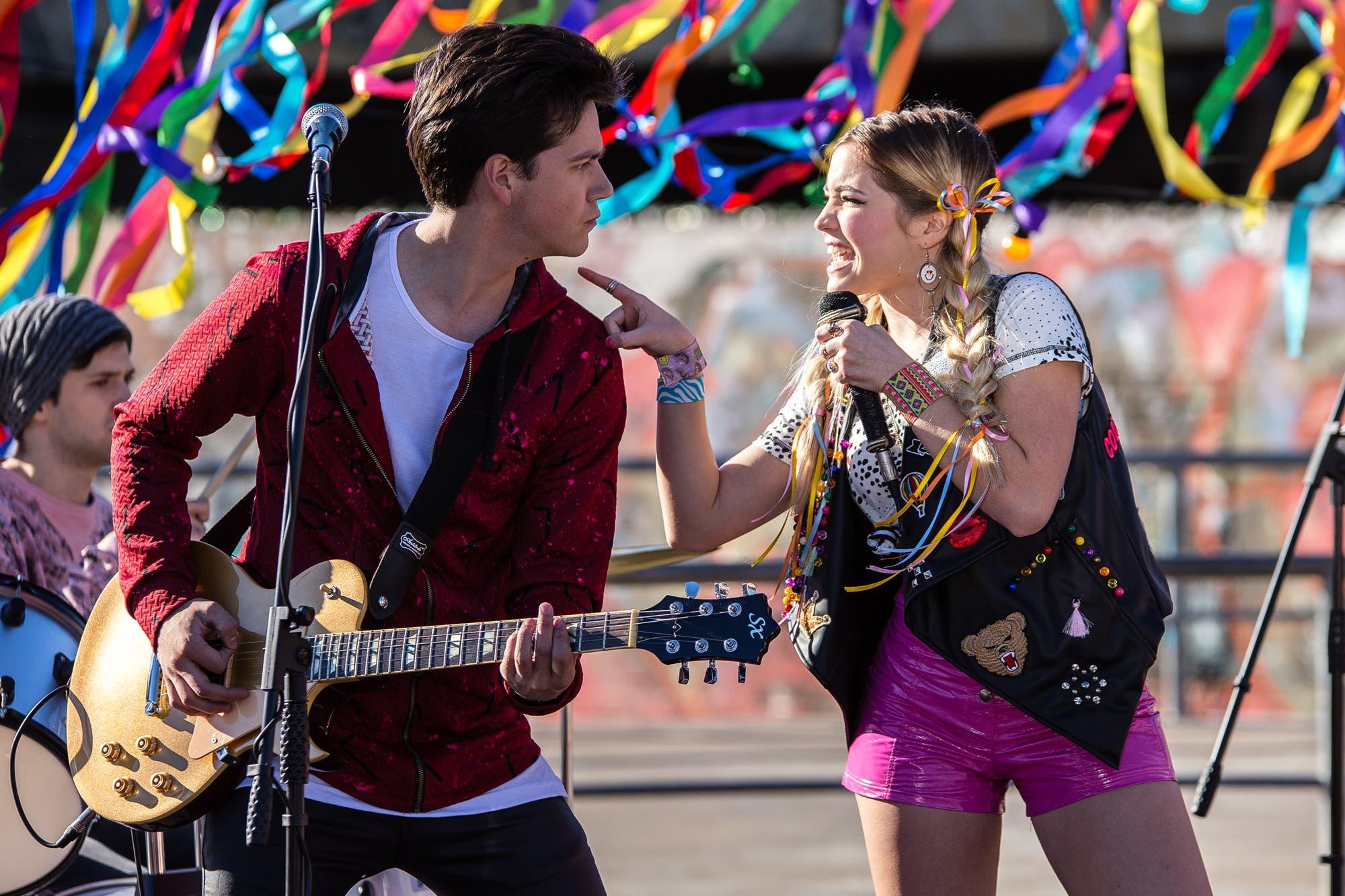 Go! Live Your Way Go! Vive A Tu Manera Netflix Wallpapers - Wallpaper Cave