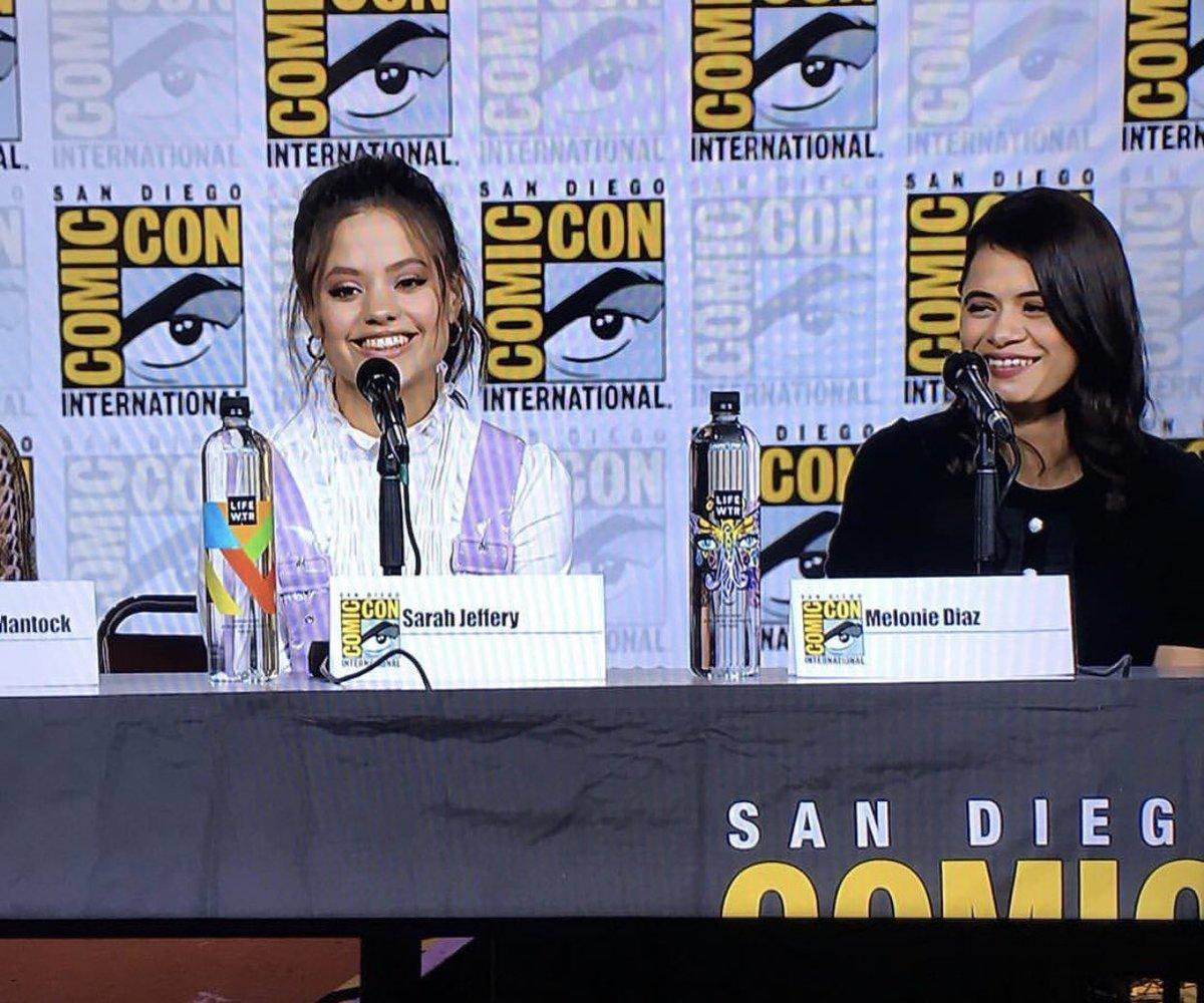 Sarah Jeffery Queen Of Mean Wallpapers - Wallpaper Cave