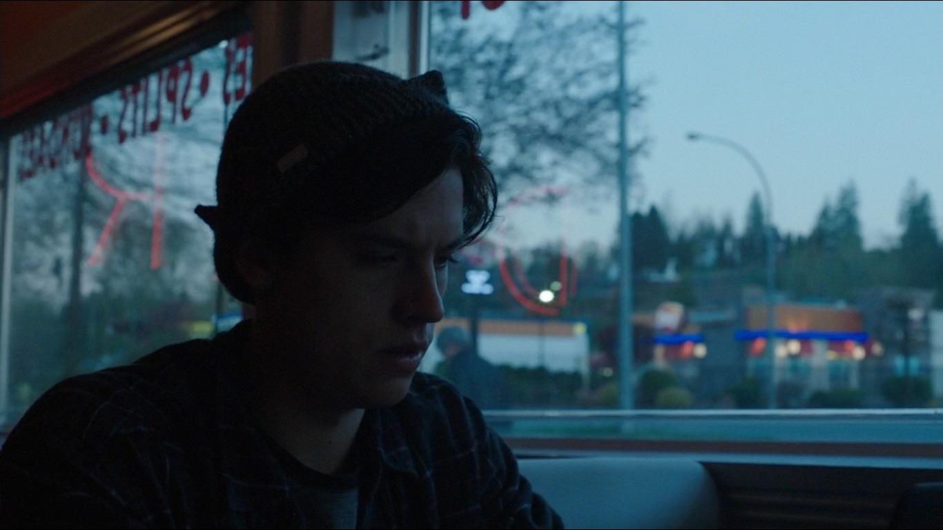 Cole Sprouse Desktop Wallpapers - Wallpaper Cave