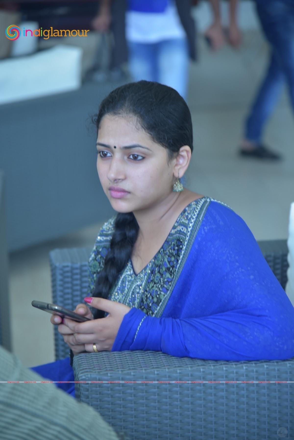 Anu Sithara Wallpapers - Wallpaper Cave