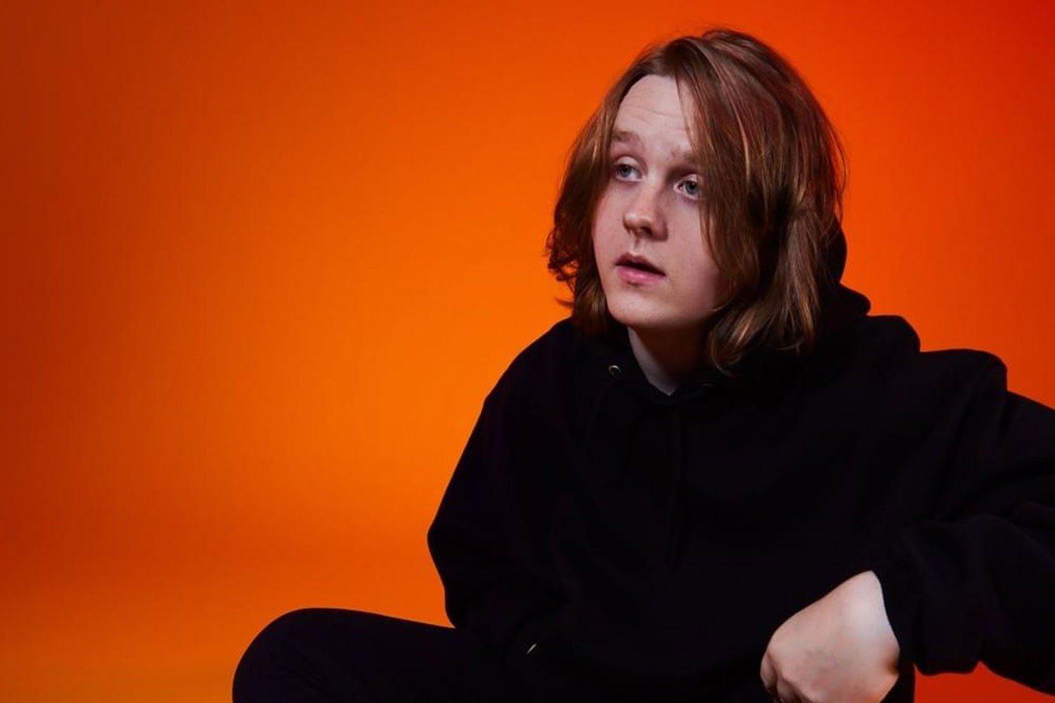 Lewis Capaldi Wallpapers - Wallpaper Cave