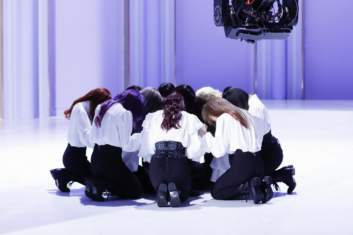 LOOΠΔ Wallpapers - Wallpaper Cave