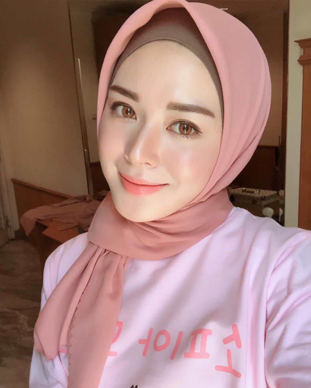 Ayana Jihye Moon Wallpapers - Wallpaper Cave