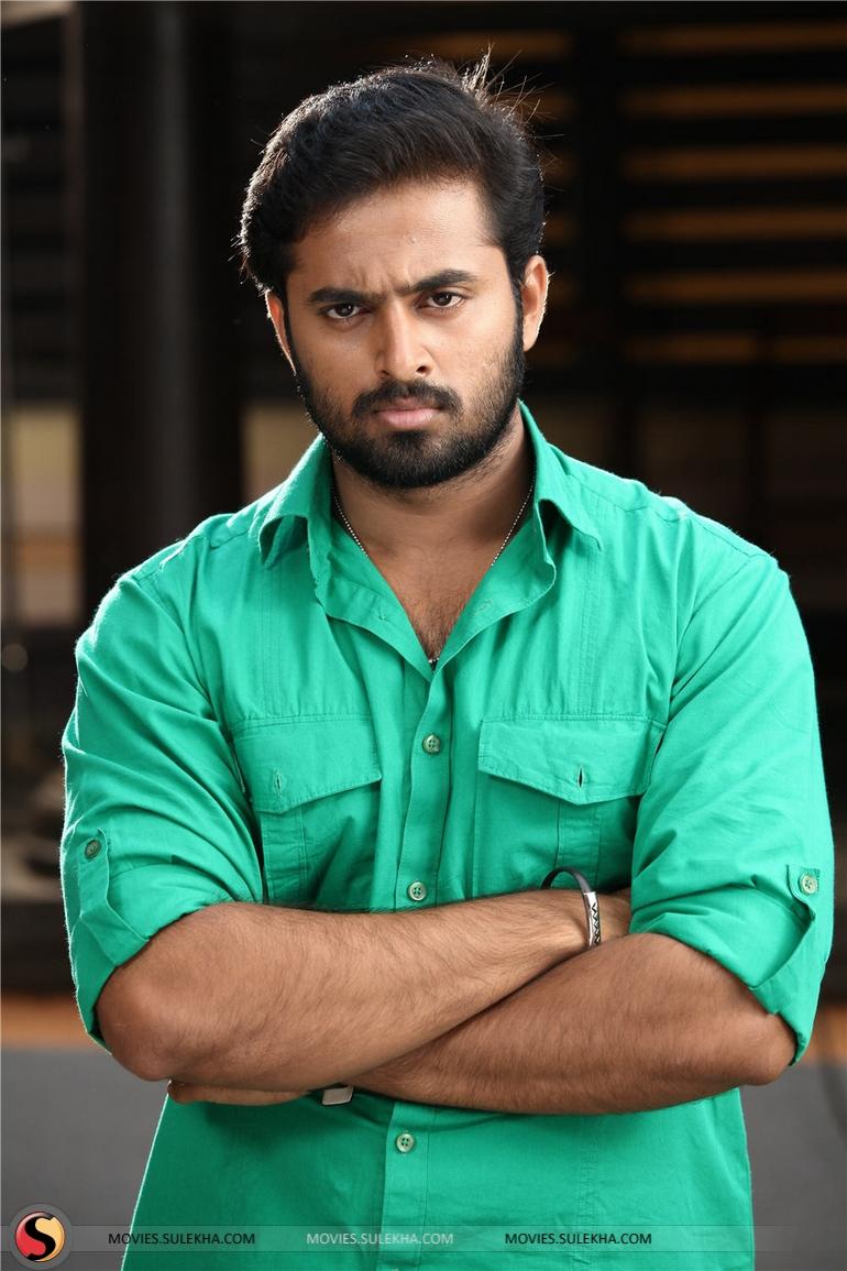 Unni Mukundan Wallpapers - Wallpaper Cave