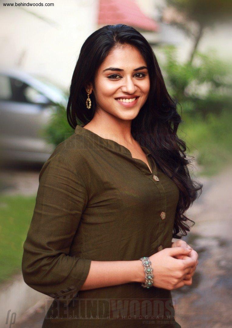 Indhuja Wallpapers - Wallpaper Cave