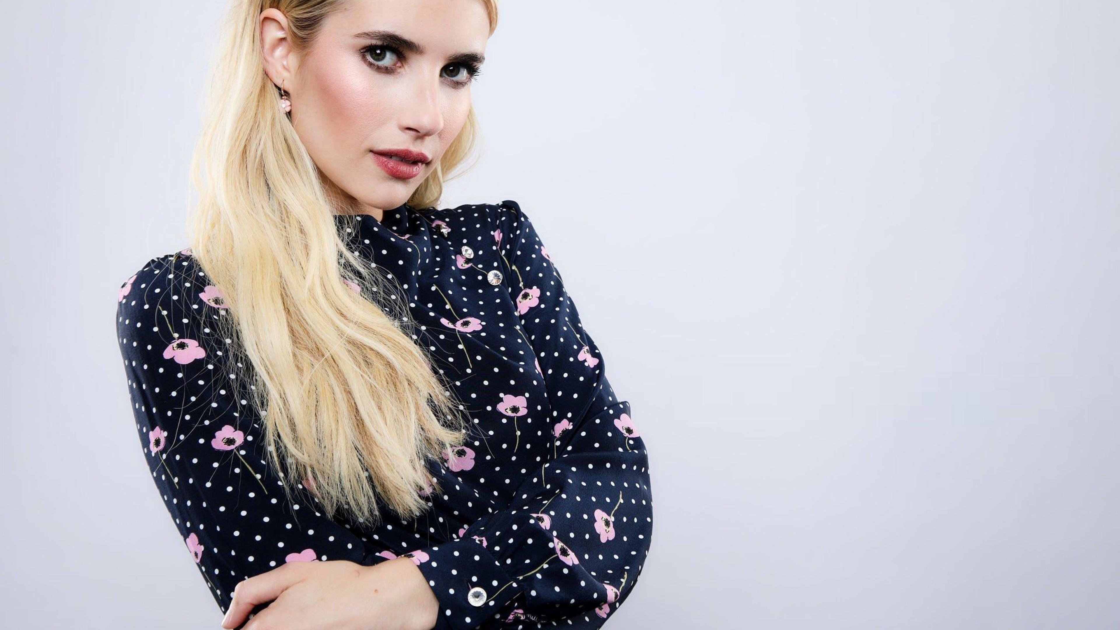 Emma Roberts Blonde Wallpapers - Wallpaper Cave