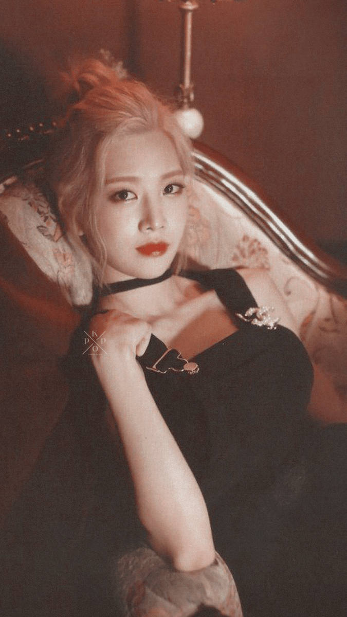 Kim Lip Wallpapers - Wallpaper Cave