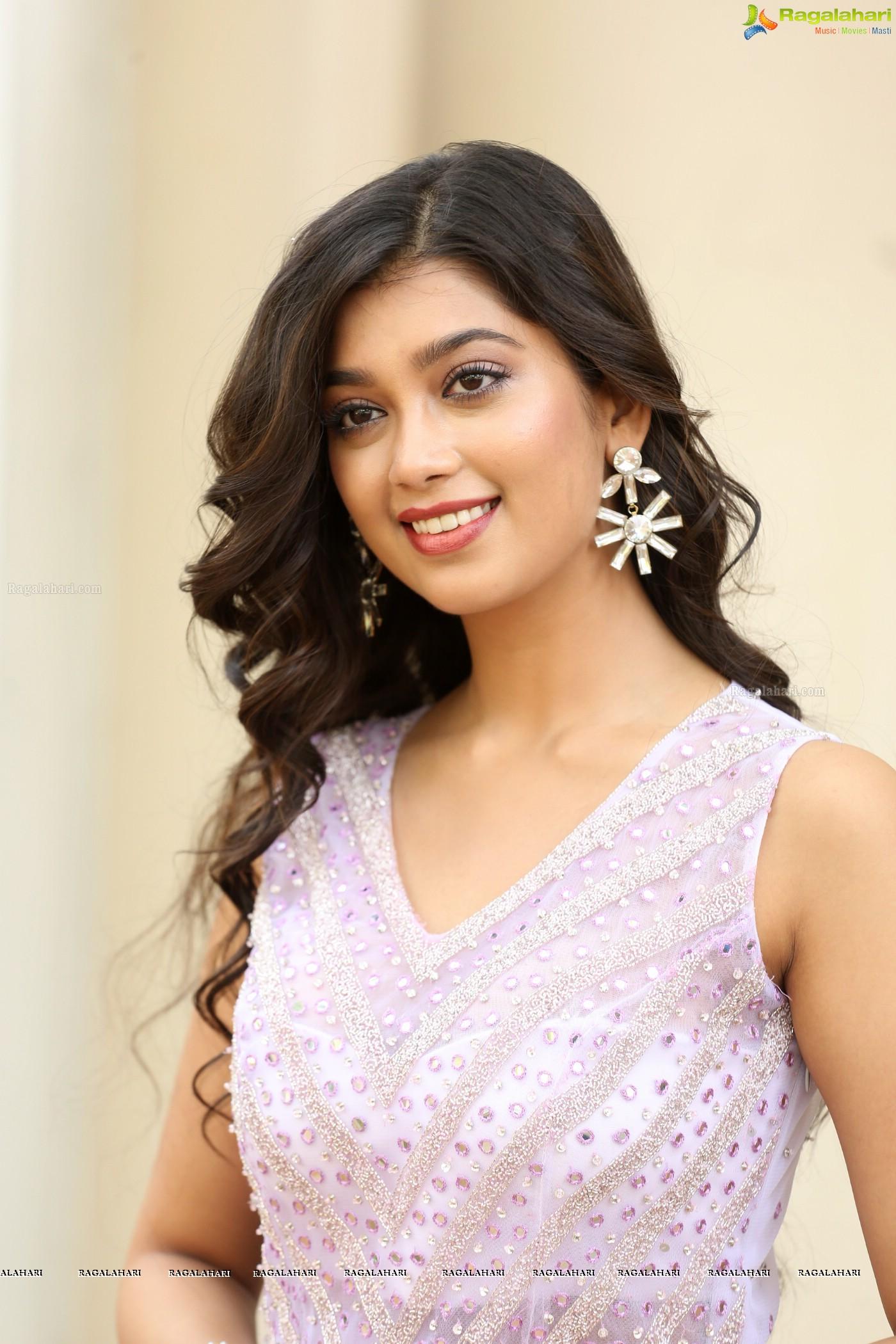 Digangana Suryavanshi Wallpapers - Wallpaper Cave