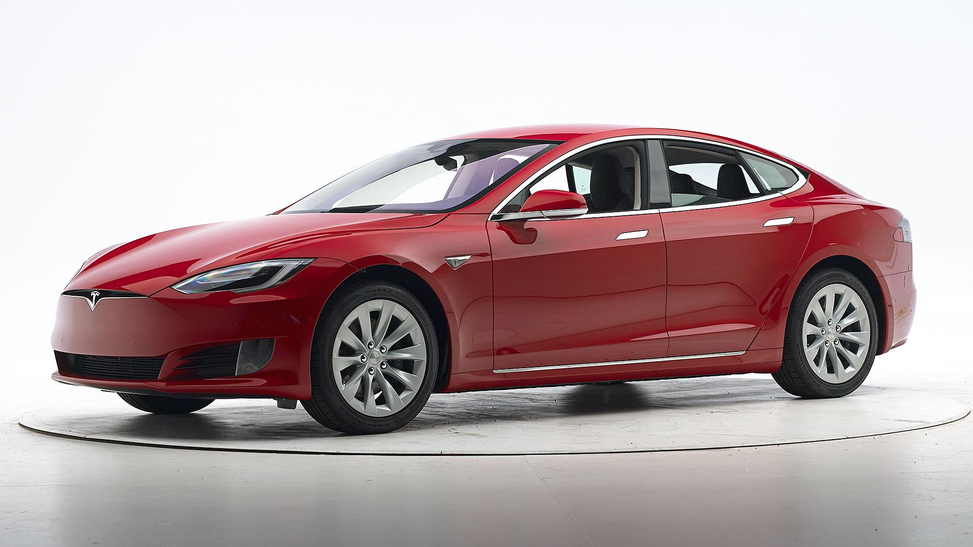 Red Tesla Electric Car Wallpapers - Wallpaper Cave