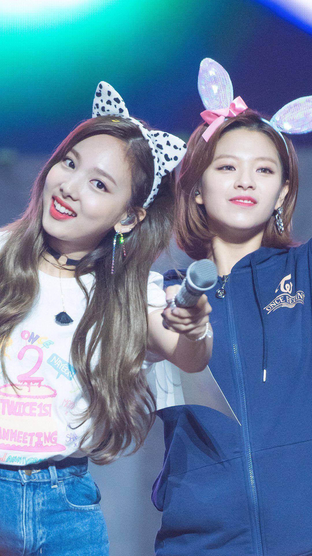 2yeon Wallpapers - Wallpaper Cave