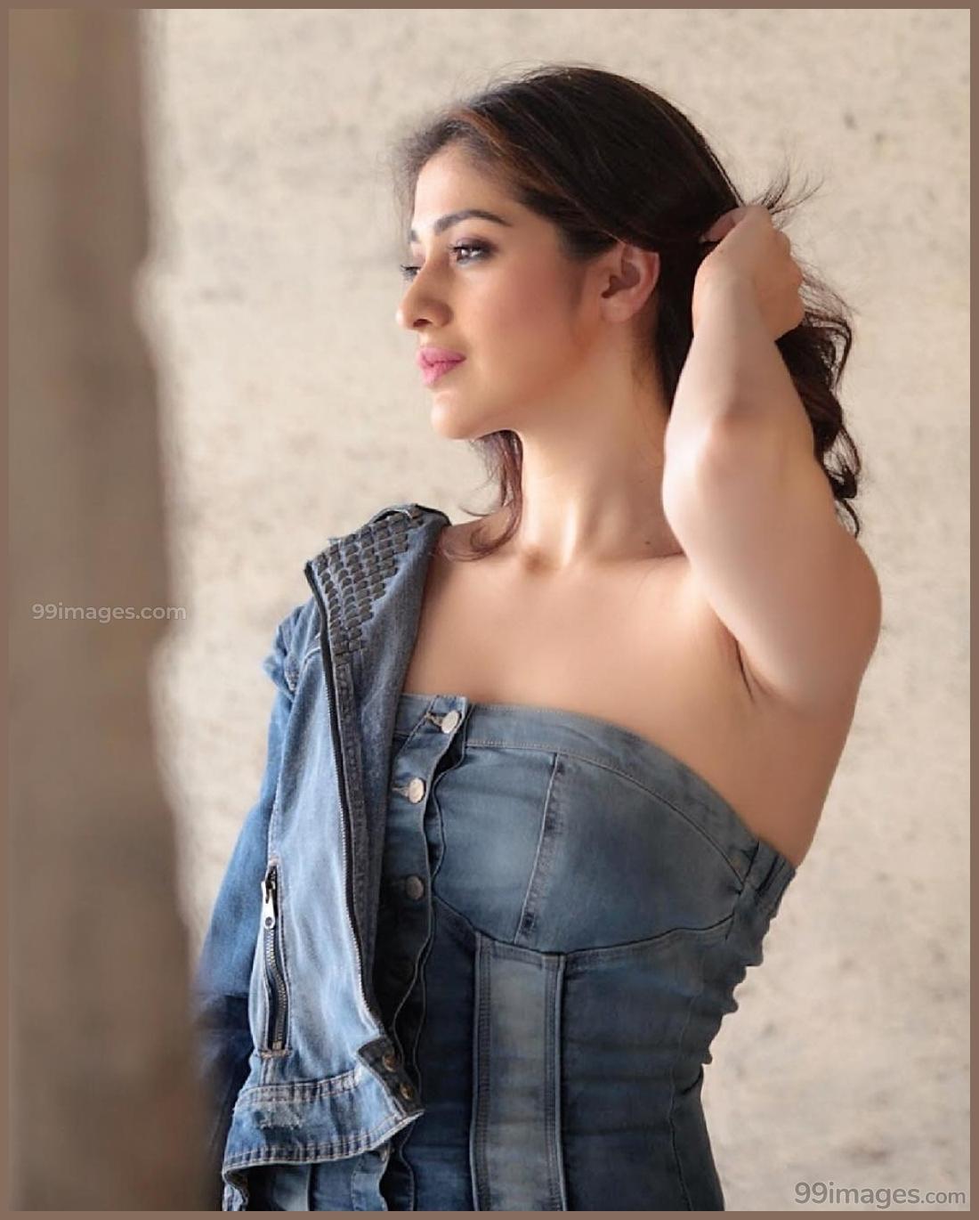 Raai Laxmi Wallpapers - Wallpaper Cave