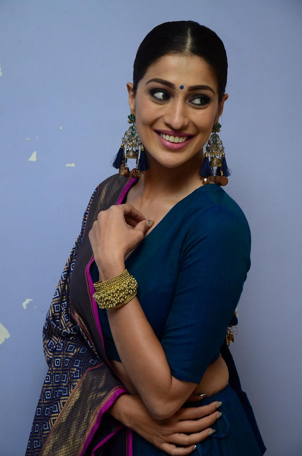 Raai Laxmi Wallpapers - Wallpaper Cave