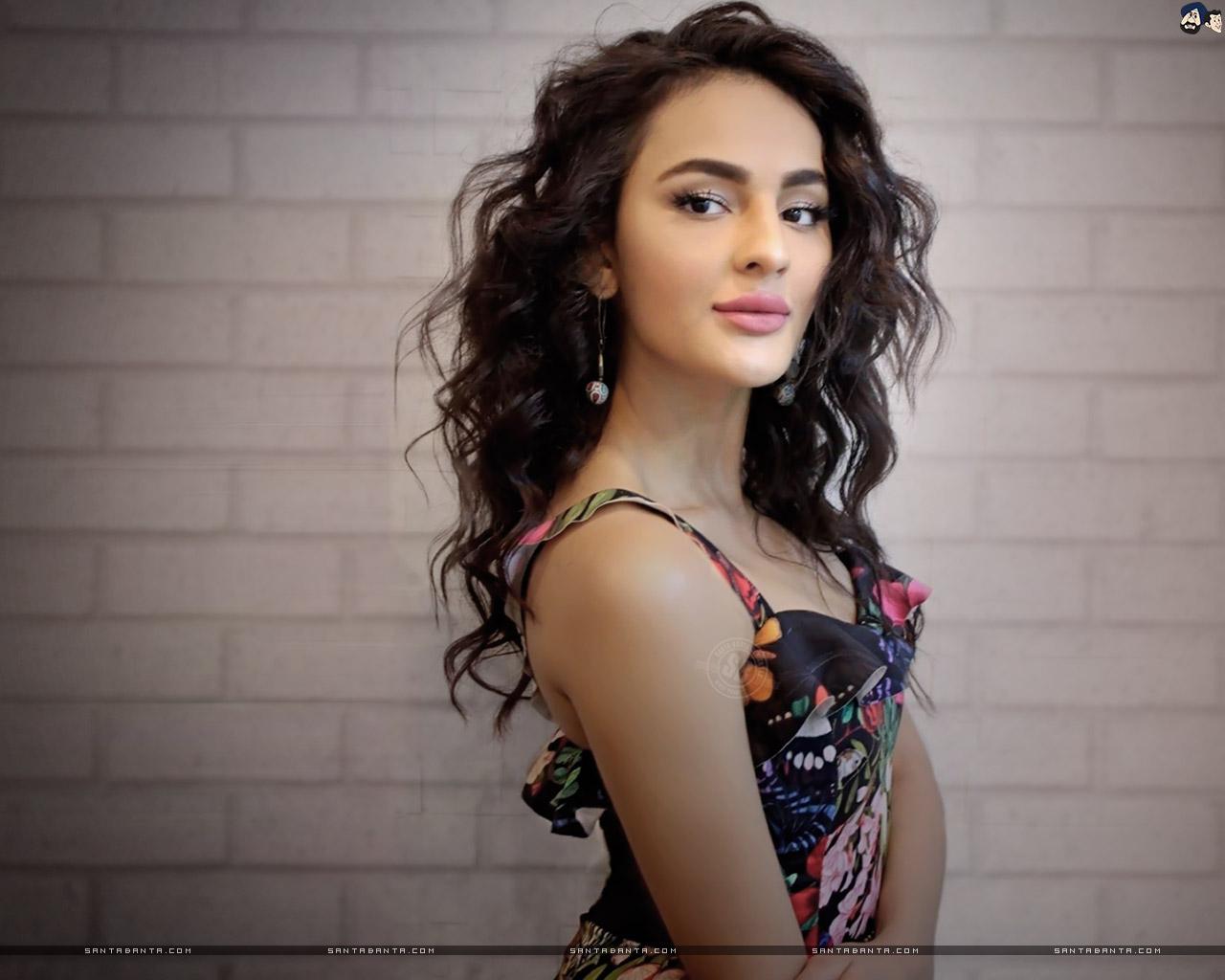 Seerat Kapoor Wallpapers - Wallpaper Cave