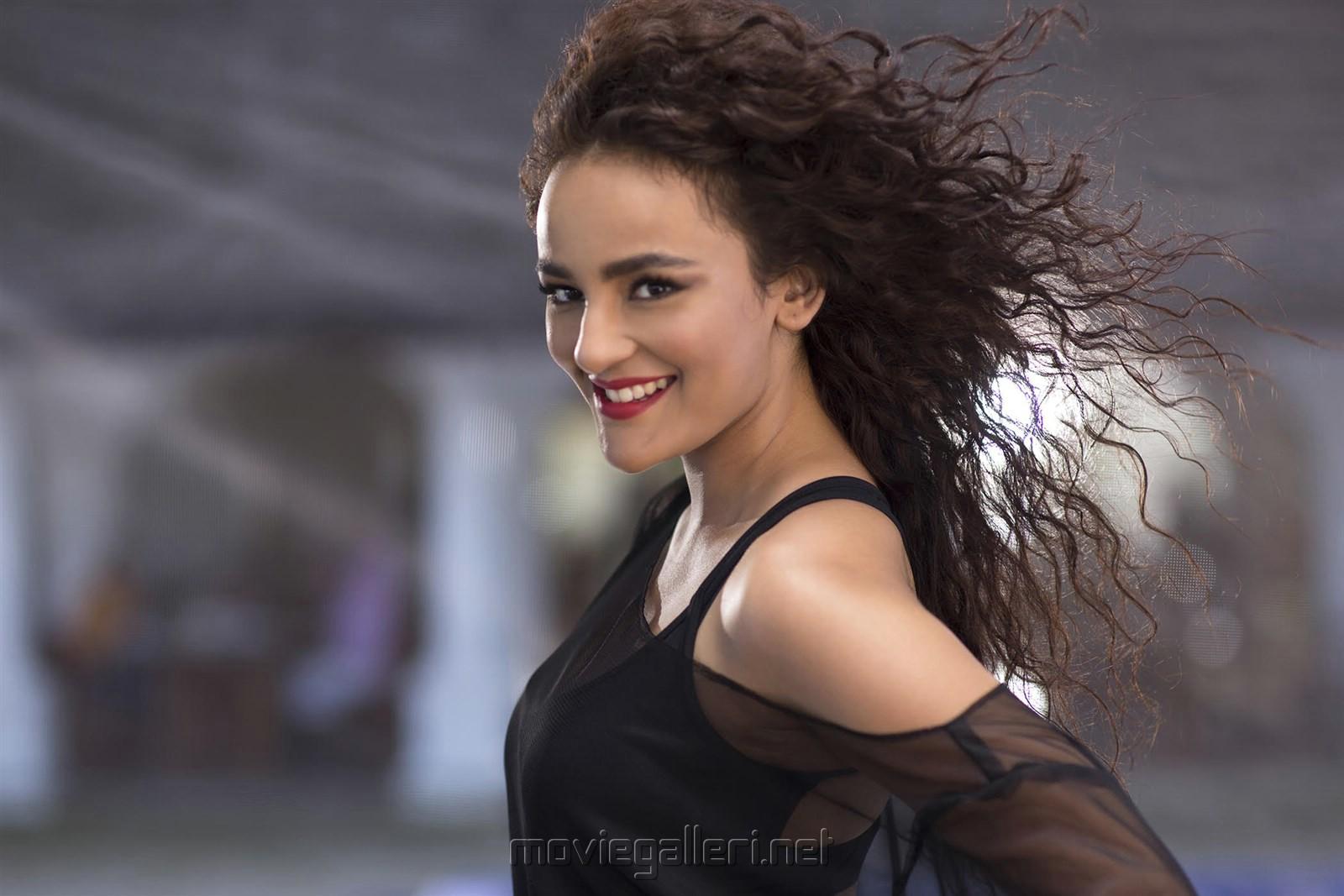 Seerat Kapoor Wallpapers - Wallpaper Cave