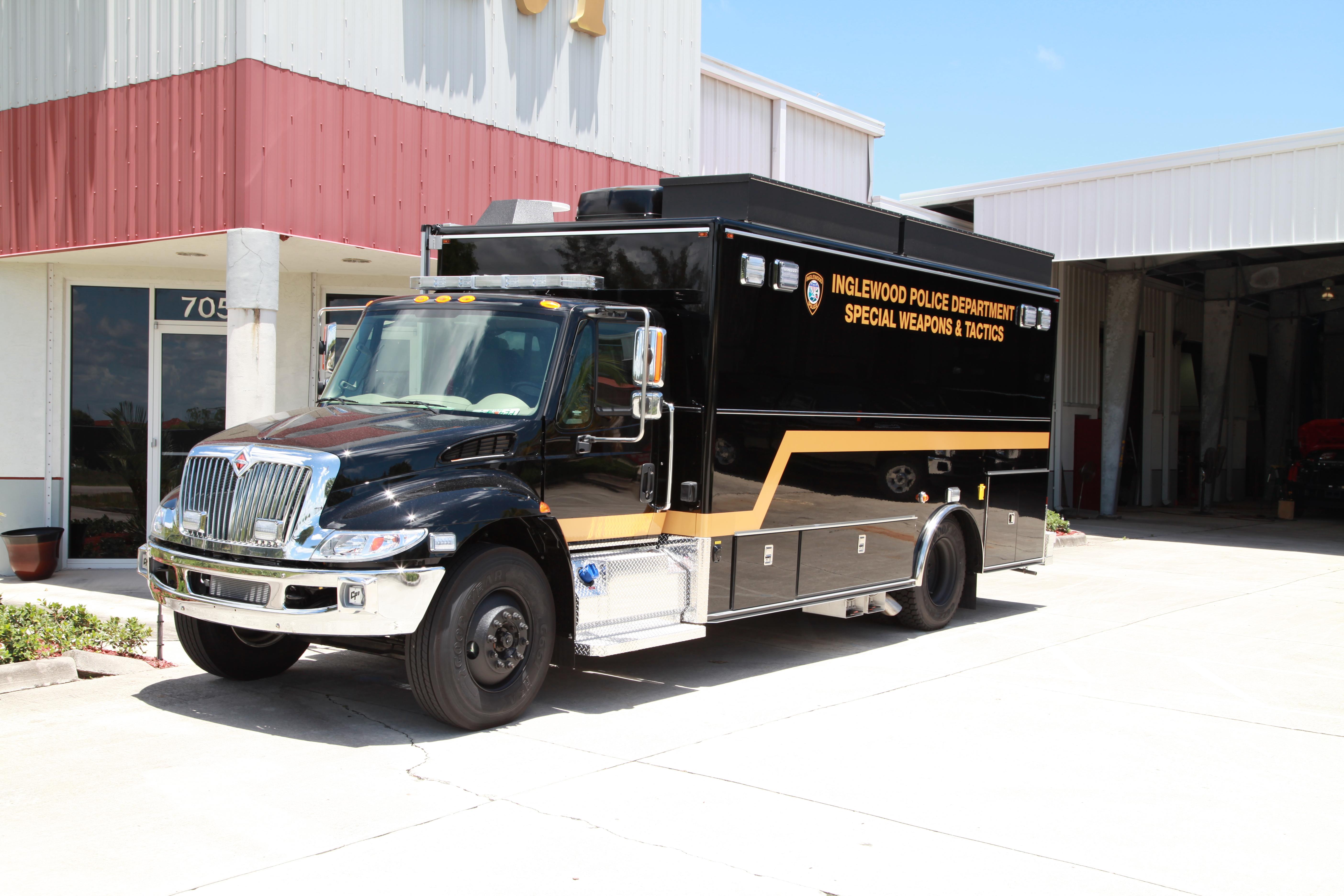 SWAT Trucks Wallpapers - Wallpaper Cave