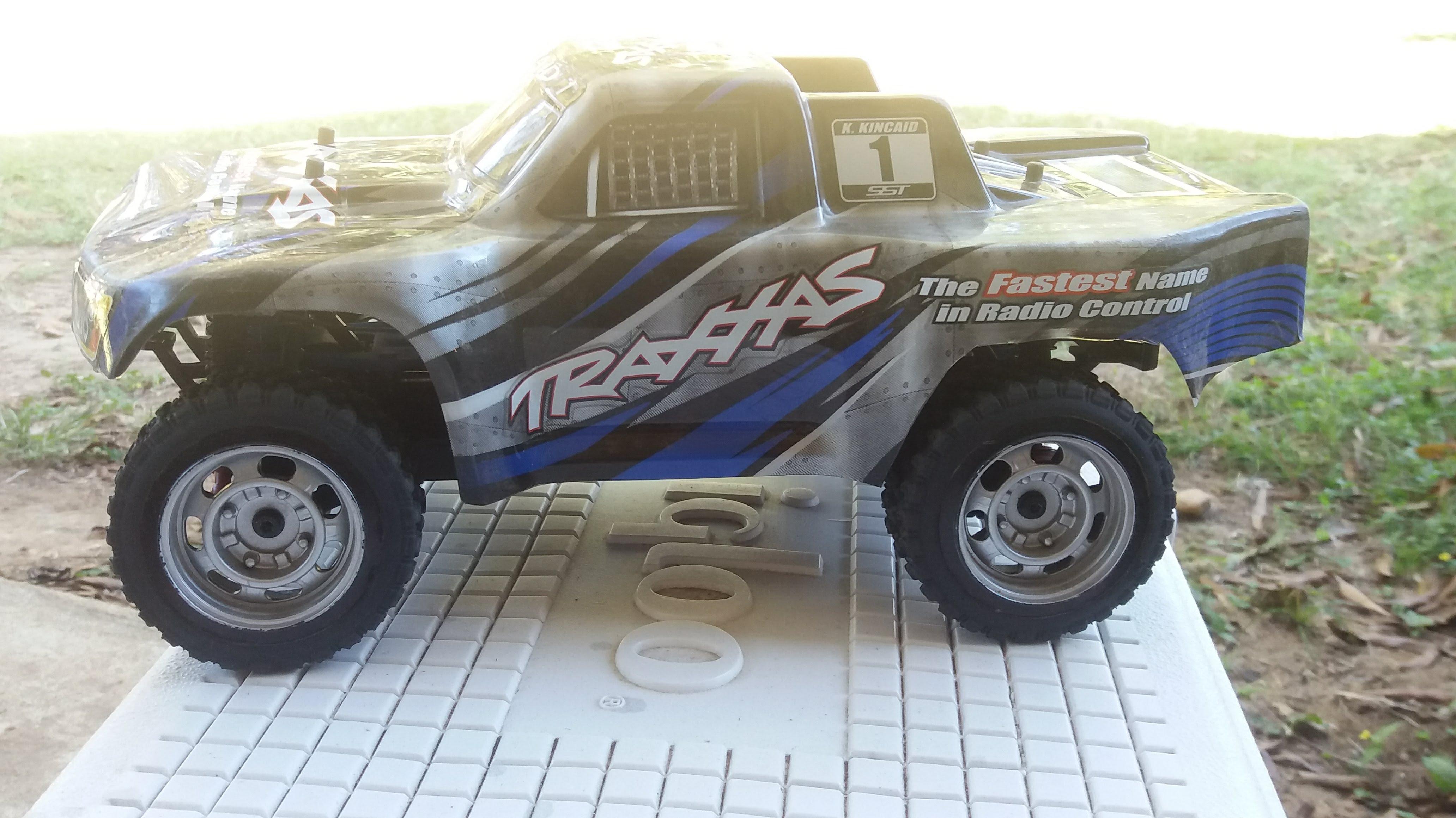 Latrax Prerunner Wallpapers - Wallpaper Cave