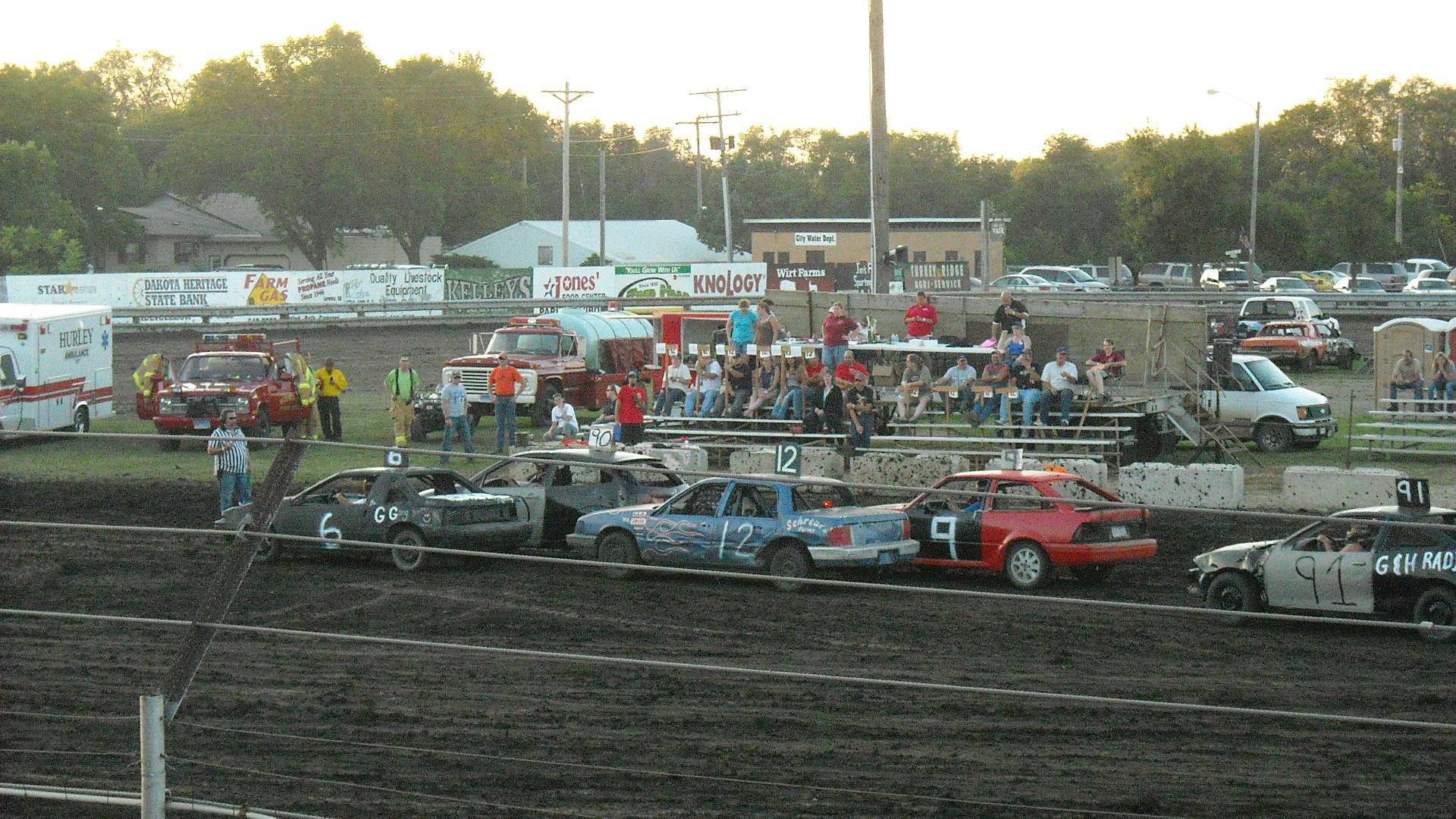 Demolition Derby Wallpapers - Wallpaper Cave