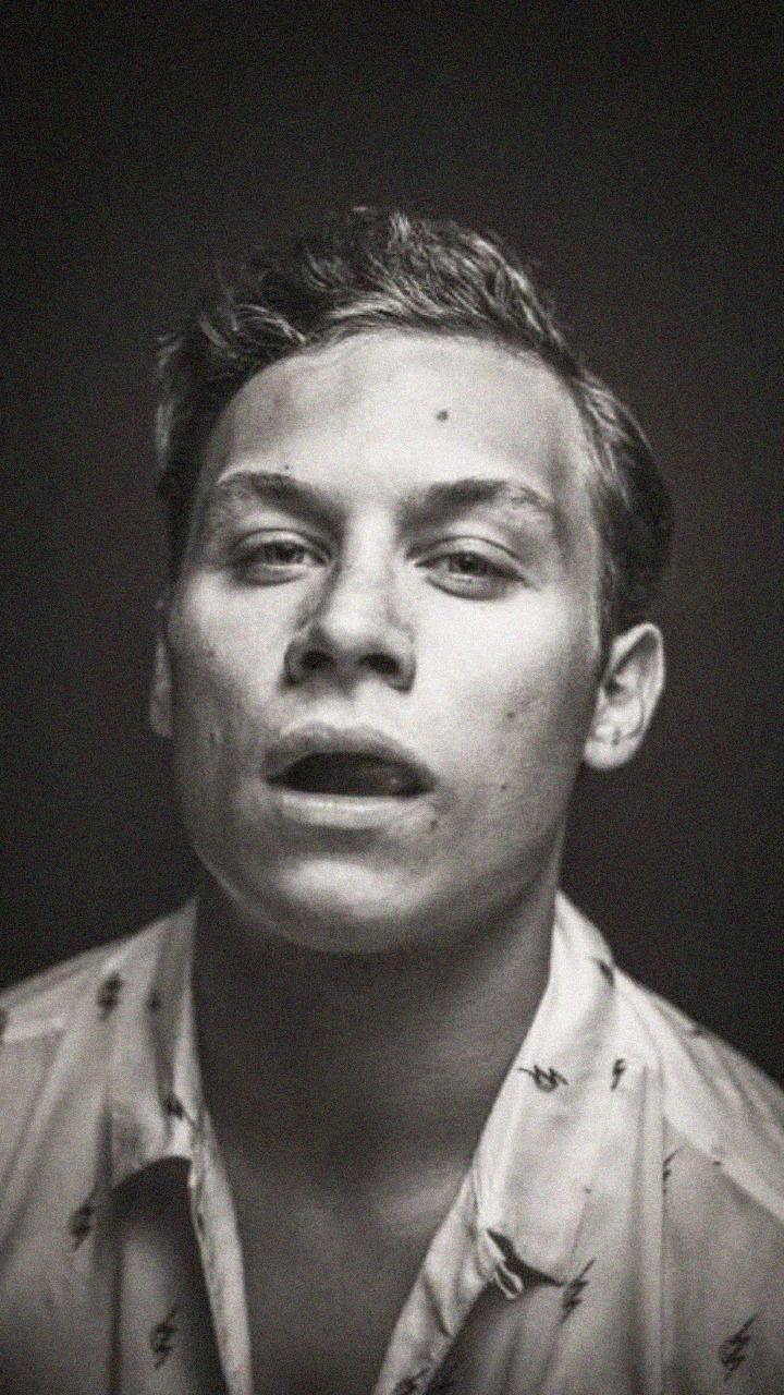 Finn Cole Wallpapers - Wallpaper Cave