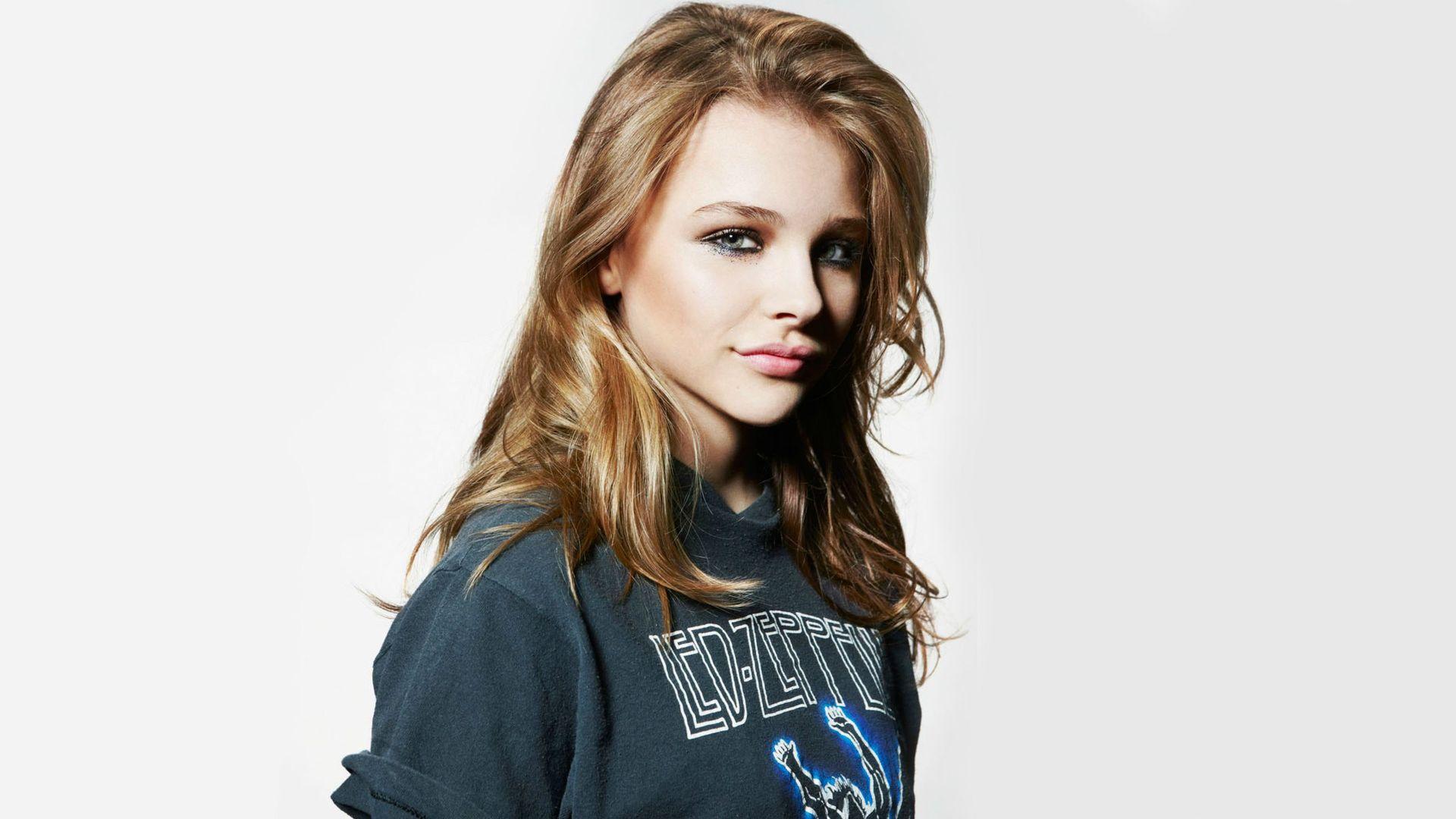 Chloë Grace Wallpapers - Wallpaper Cave
