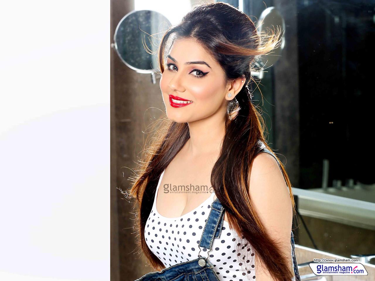 Kangna Sharma Wallpapers - Wallpaper Cave