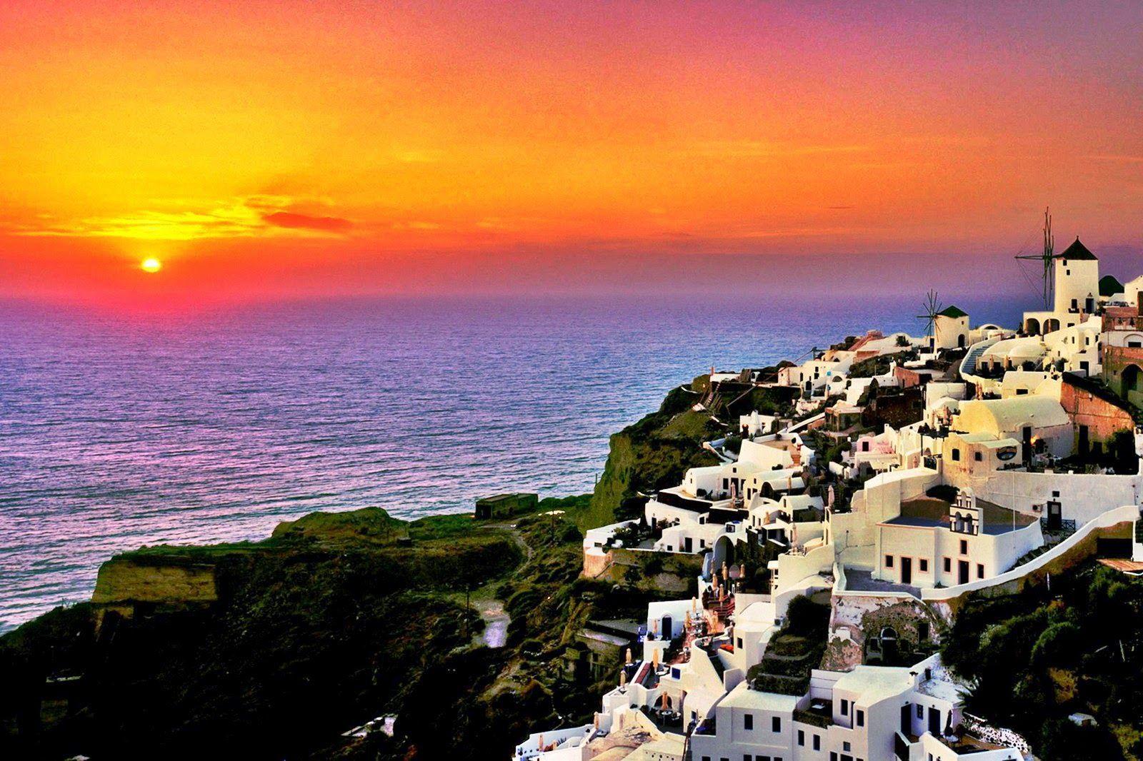 Santorini Sunset Wallpaper