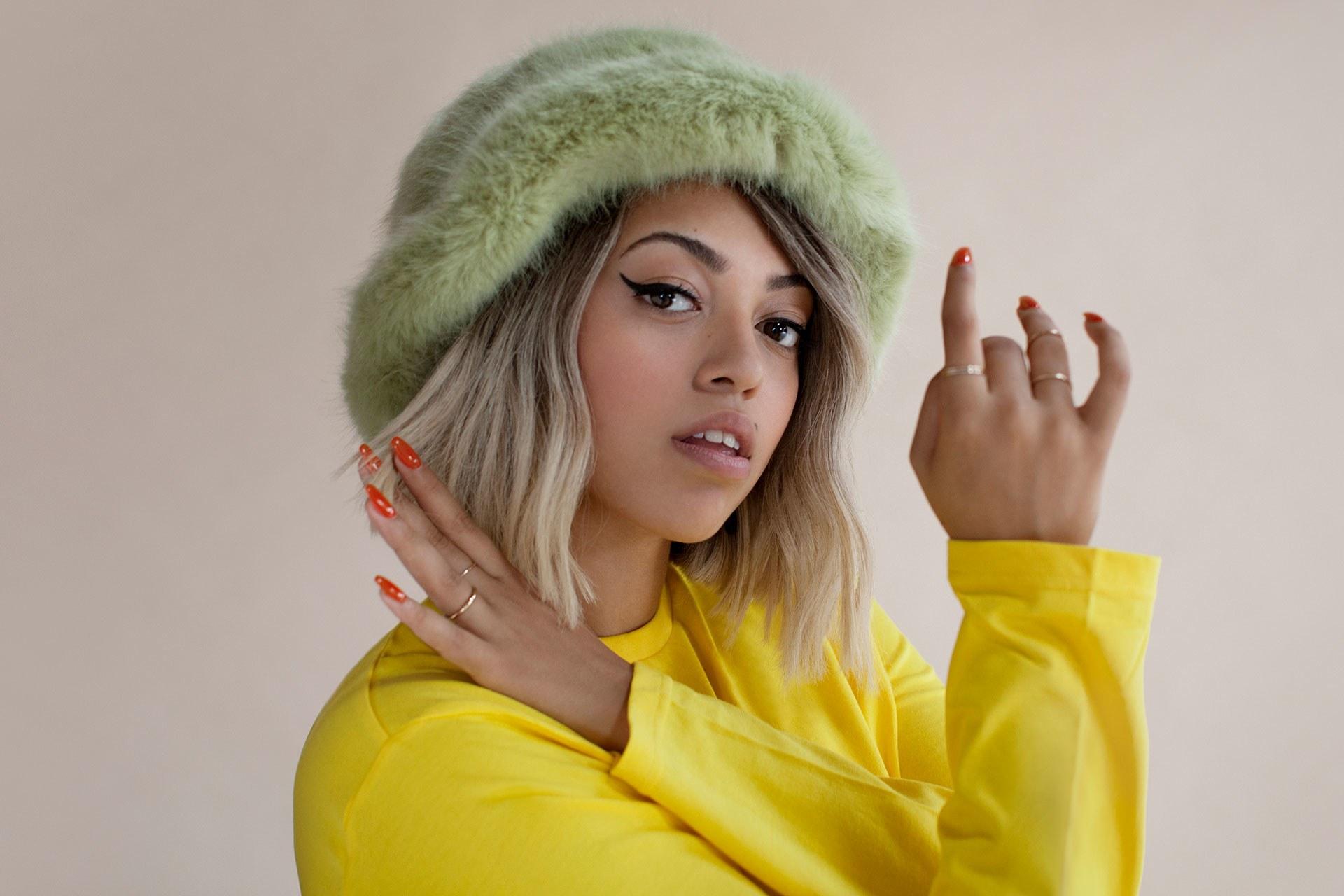 Mahalia Mahalia Burkmar Wallpapers - Wallpaper Cave