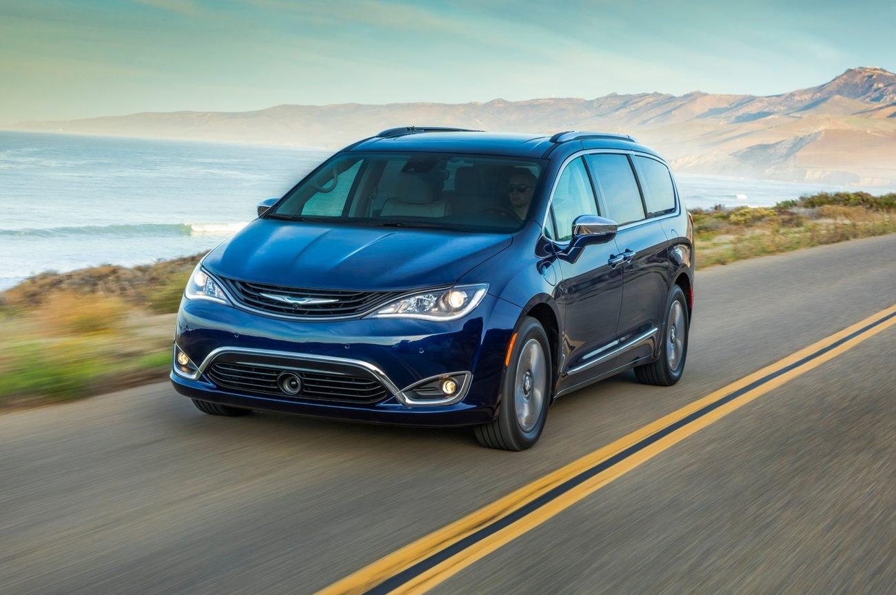 Chrysler Pacifica Wallpapers - Wallpaper Cave