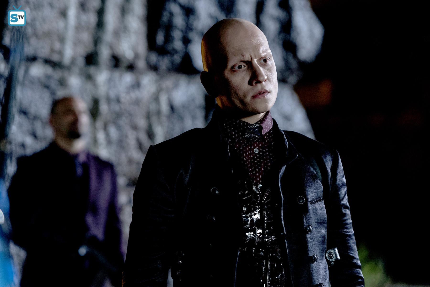 Victor Zsasz Wallpapers - Wallpaper Cave