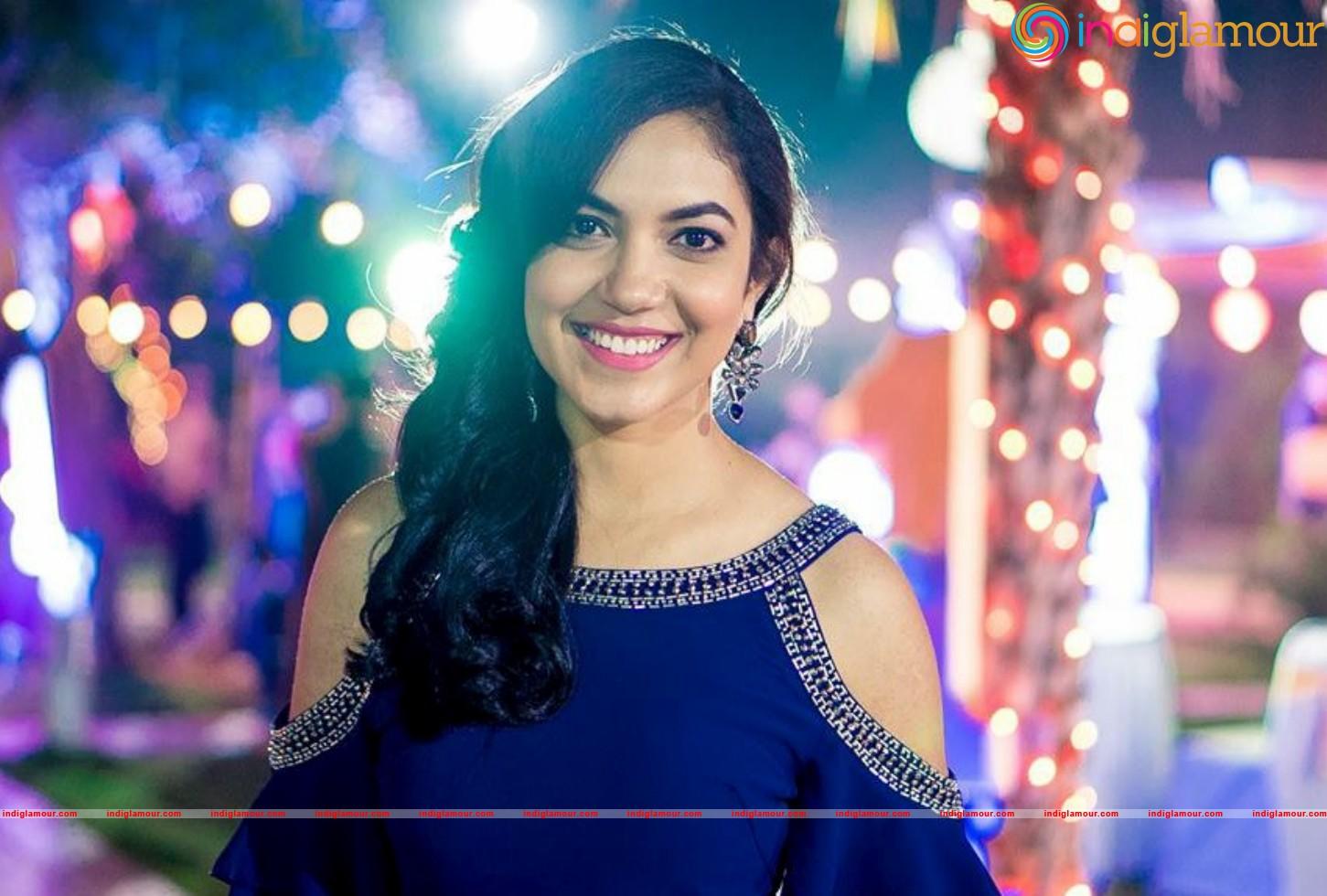 Ritu Varma Wallpapers - Wallpaper Cave