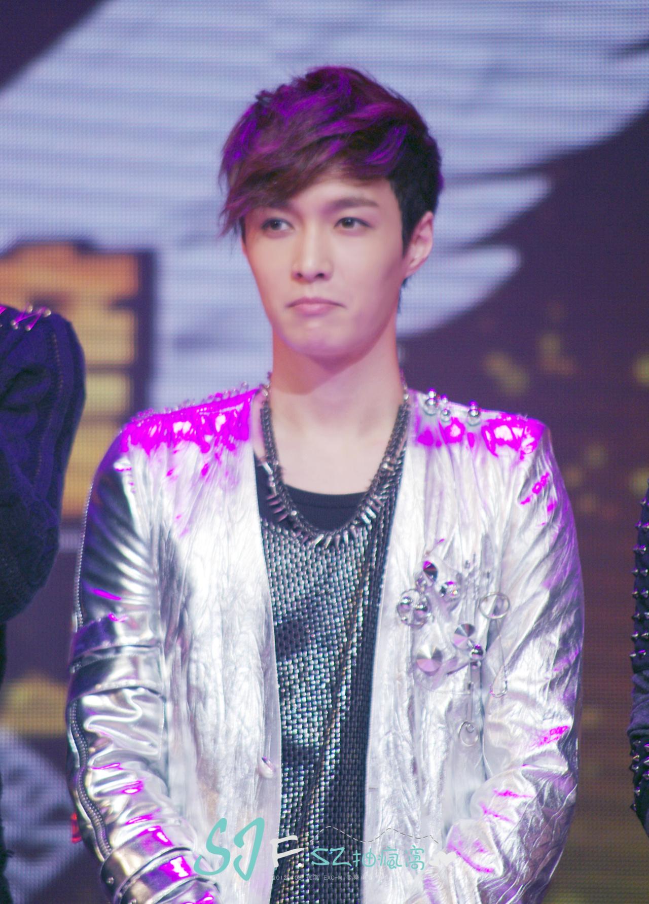 Lay Zhang Wallpapers - Wallpaper Cave