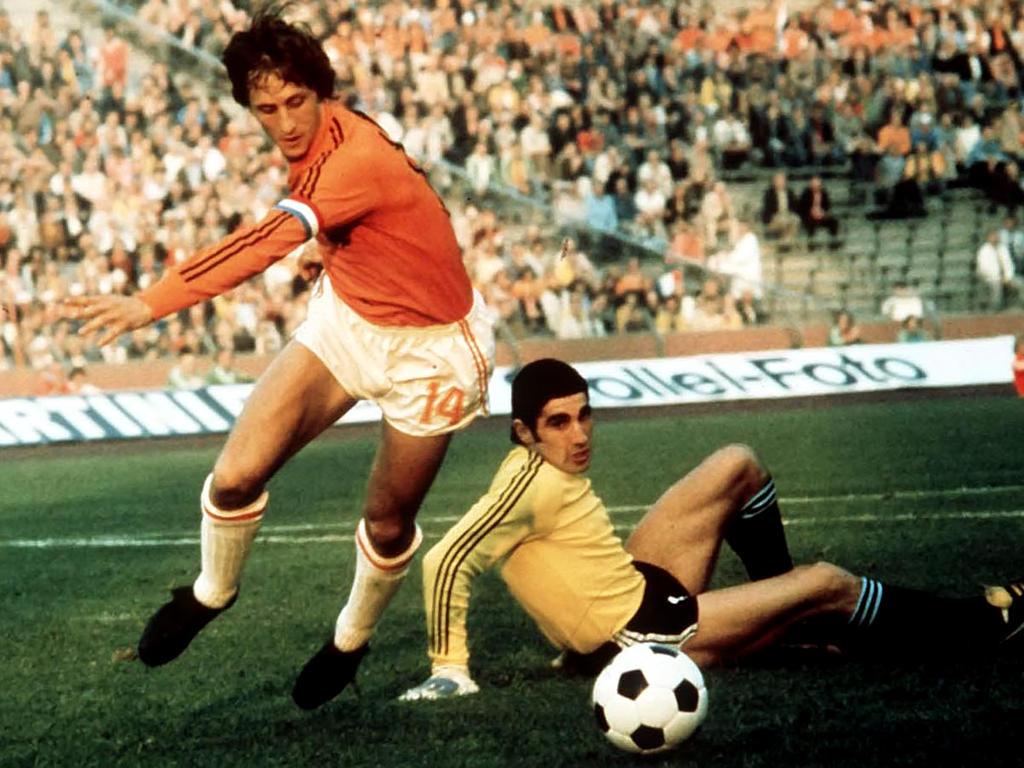 Cruyff Wallpapers - Wallpaper Cave