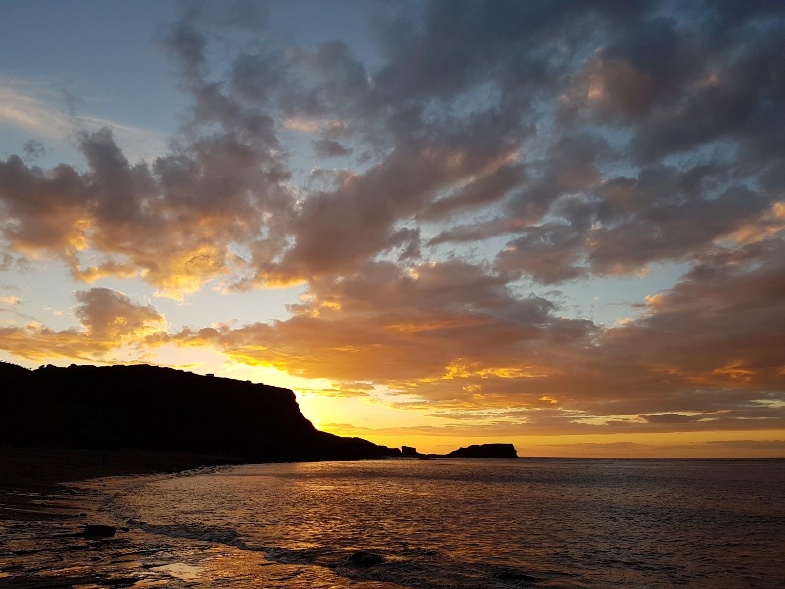 Saltwick Bay Beach Wallpapers - Wallpaper Cave