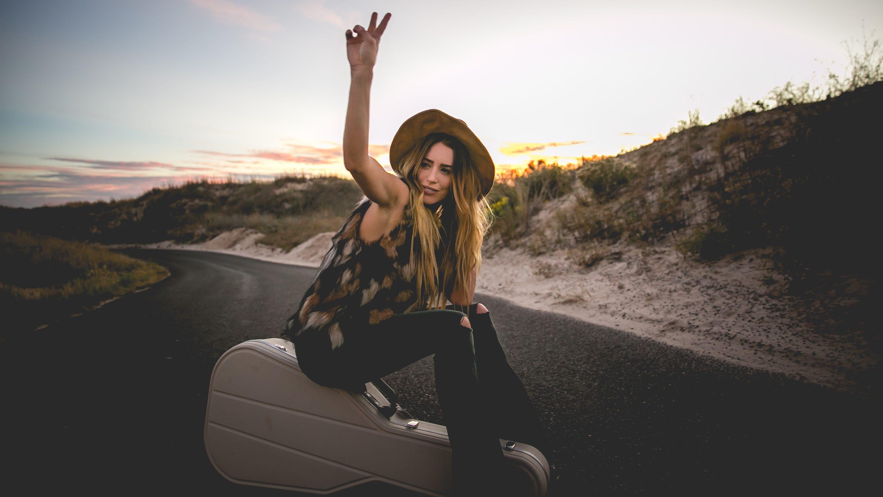 Kylie Rae Harris Wallpapers - Wallpaper Cave