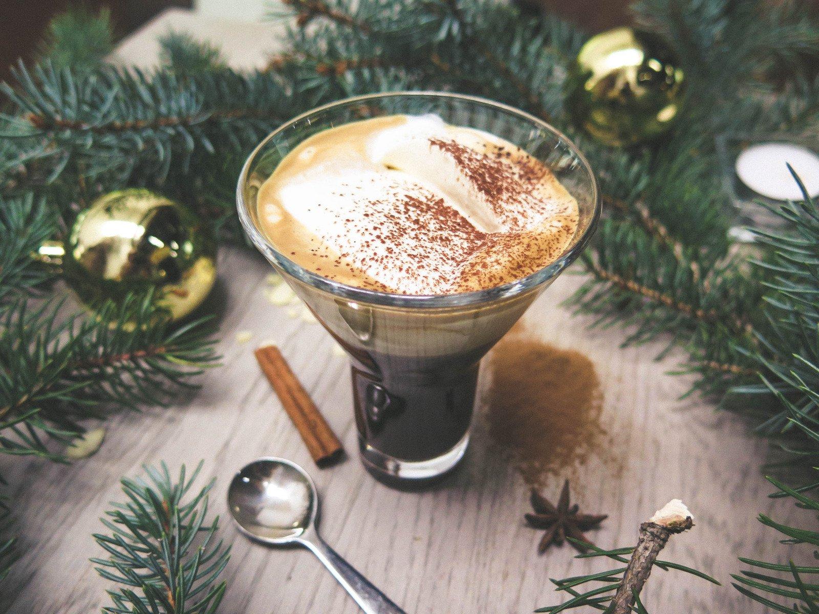Christmas Tree Cappuccino Wallpapers - Wallpaper Cave