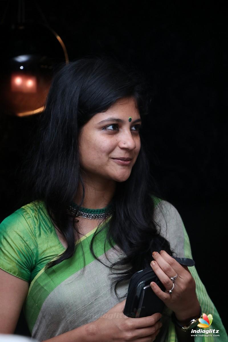 Aditi Balan Wallpapers - Wallpaper Cave